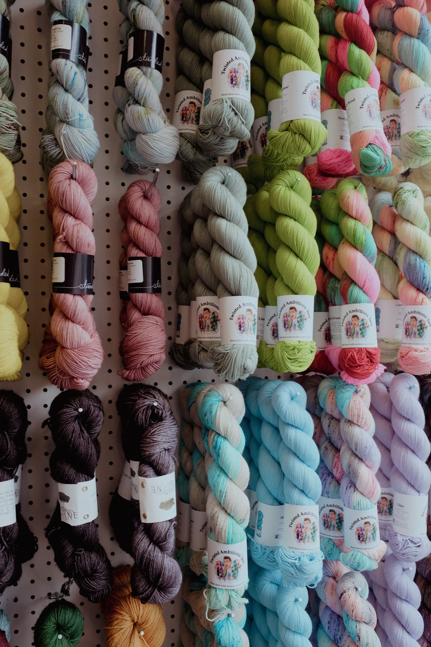 Craft Forward — Erin Niimi Longhurst 新美英鈴