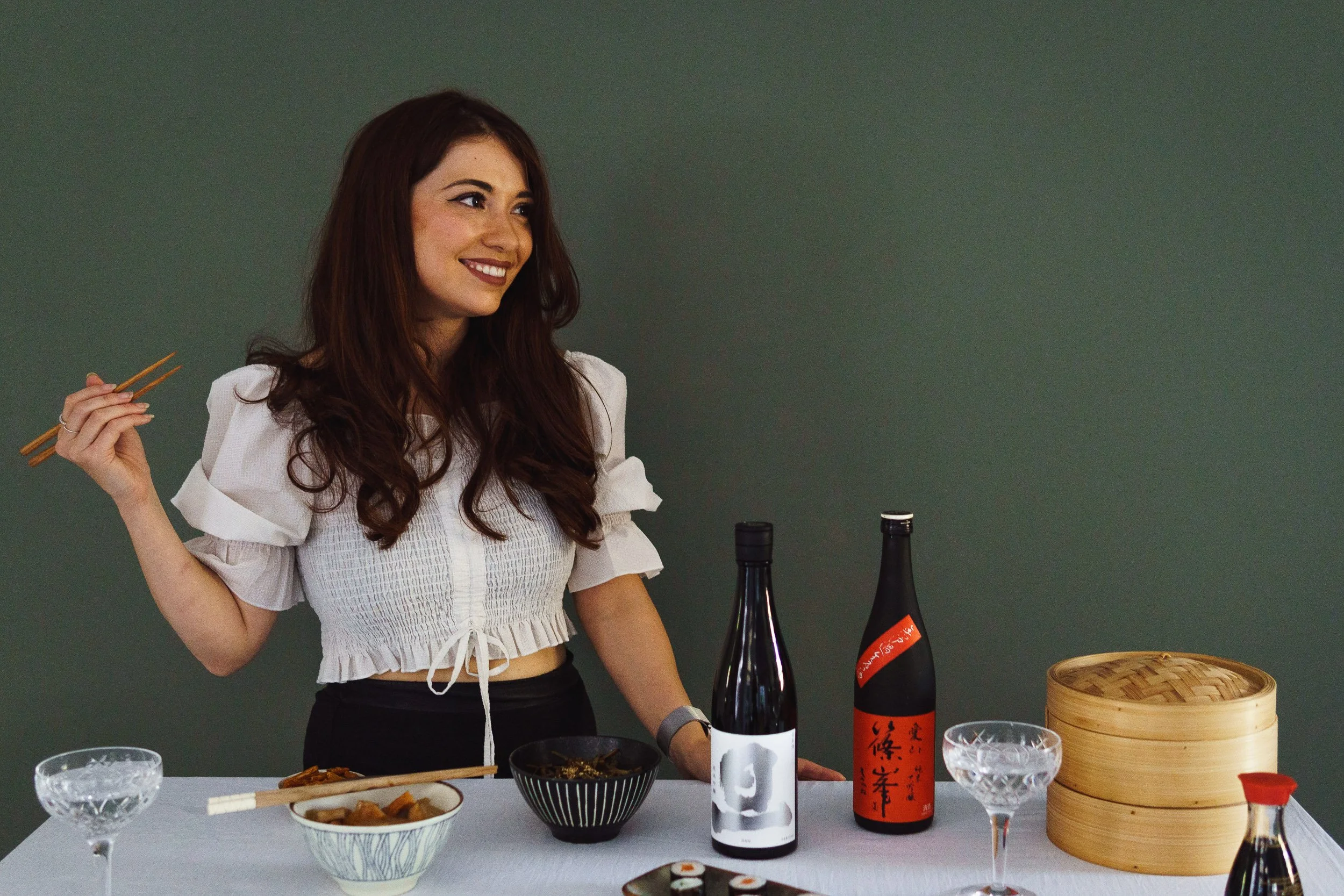 Erin Niimi Longhurst 新美英鈴