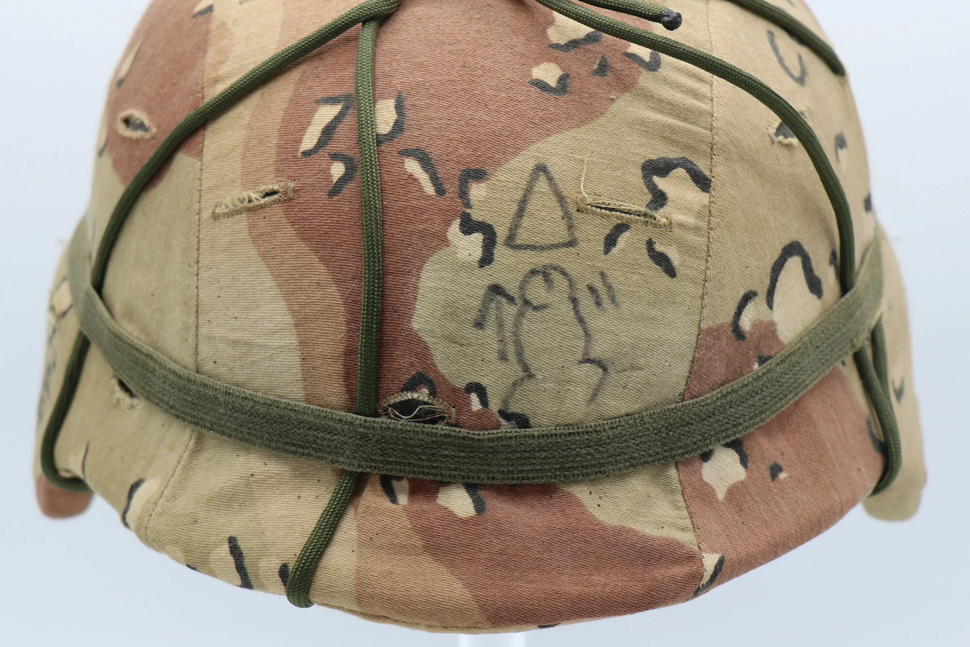US Desert Storm Graffitied PASGT Helmet — Iraqi Militaria