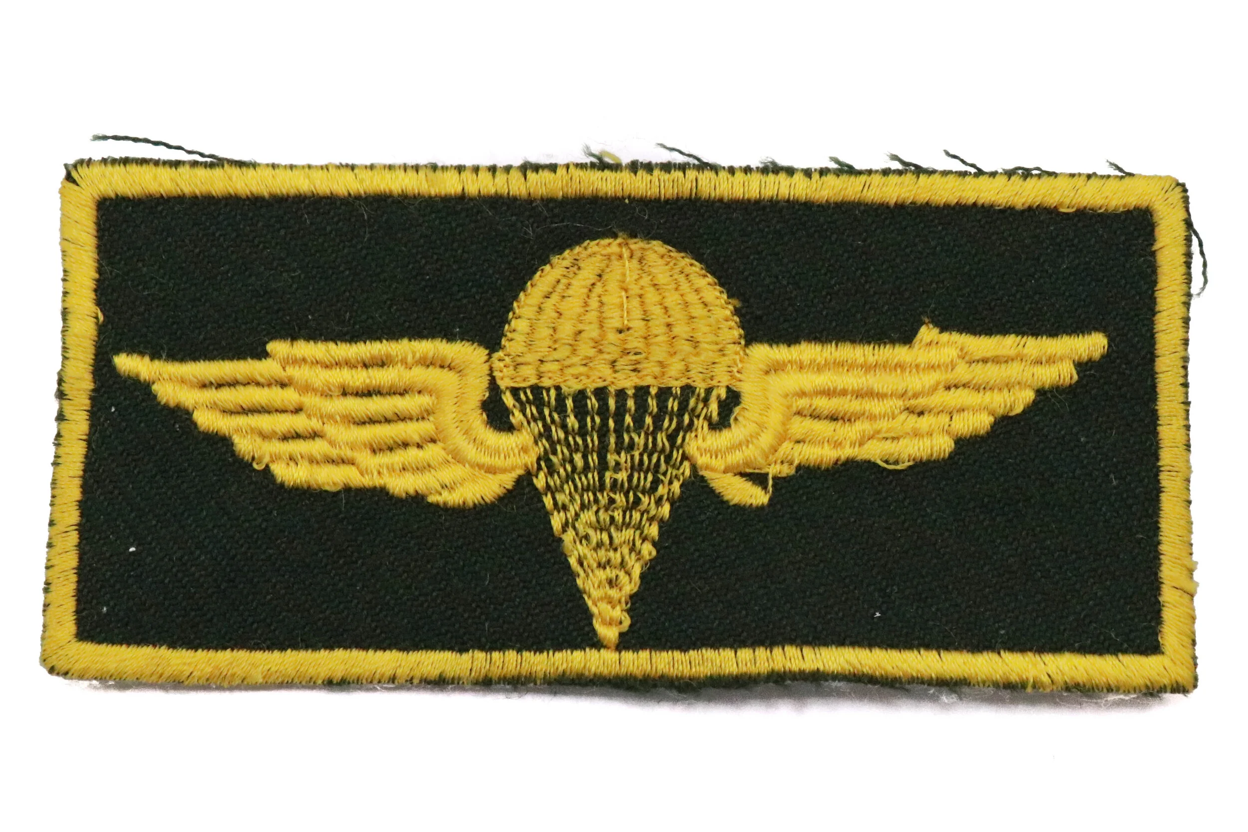 Iraqi Military Academy Patch — Iraqi Militaria