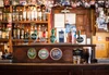 Pub or bar? What's the Difference in the UK? |Vocabulary Showcase ...
