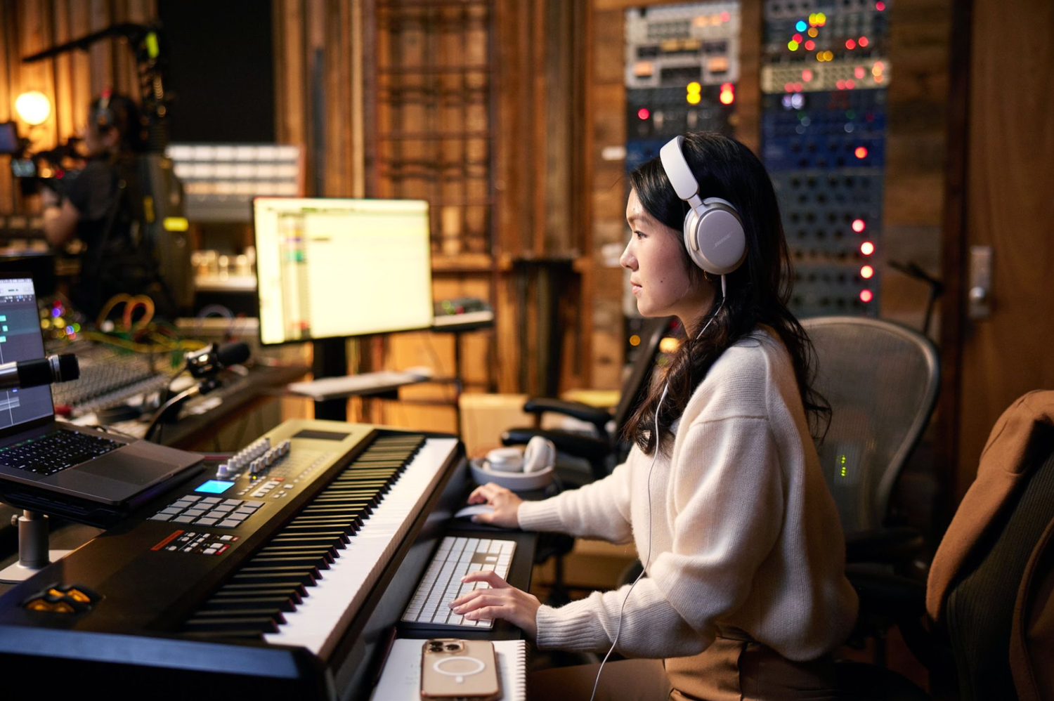 About — EUNIKE TANZIL