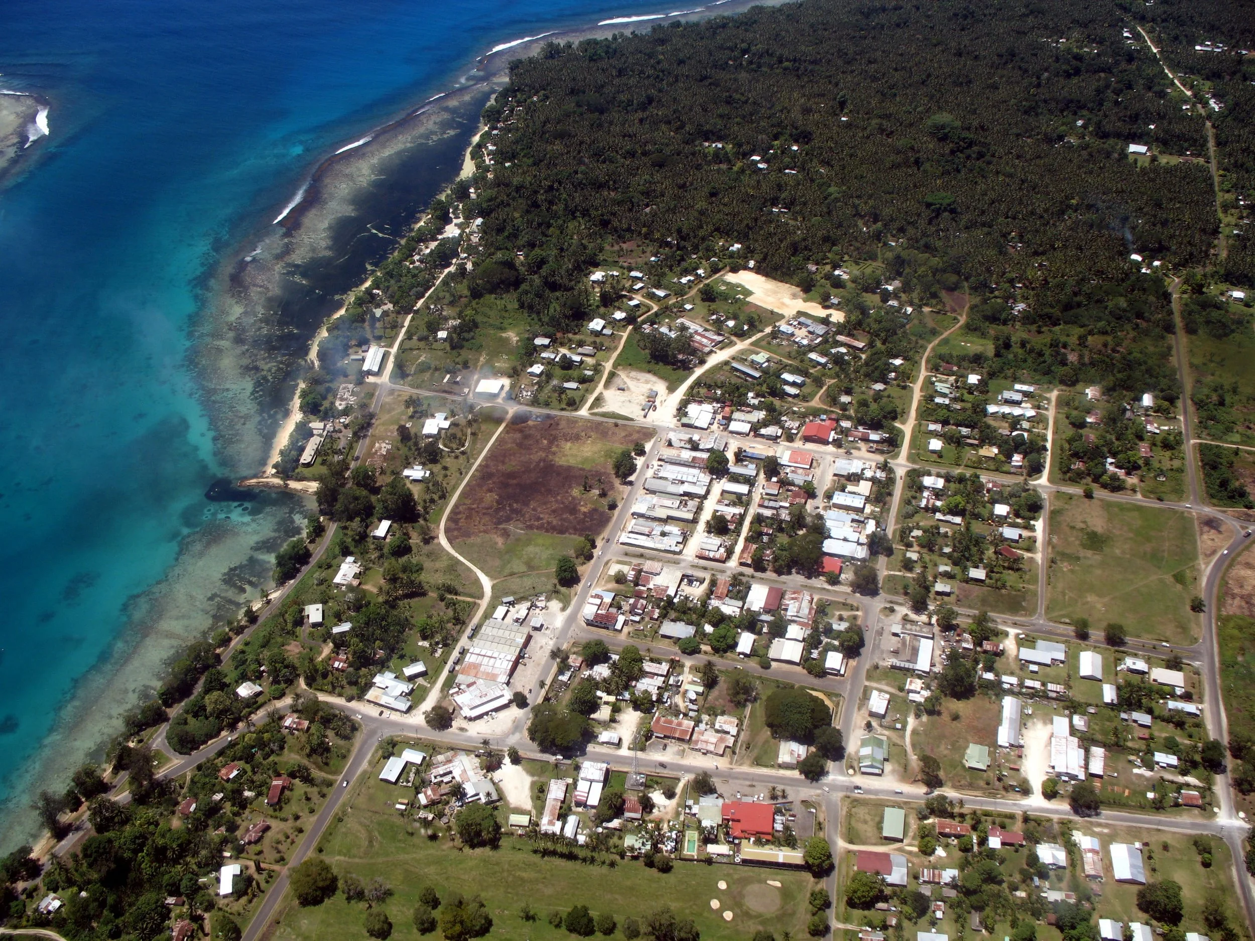 --Kavieng Club — Tourism New Ireland