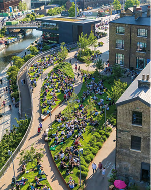 Urban regeneration, street patterns and network of public spaces in ...