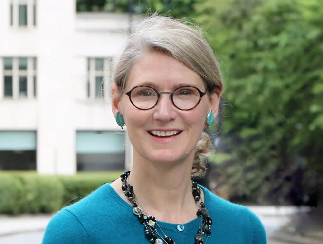 Dr. Jennifer Barnes - Executive Coach