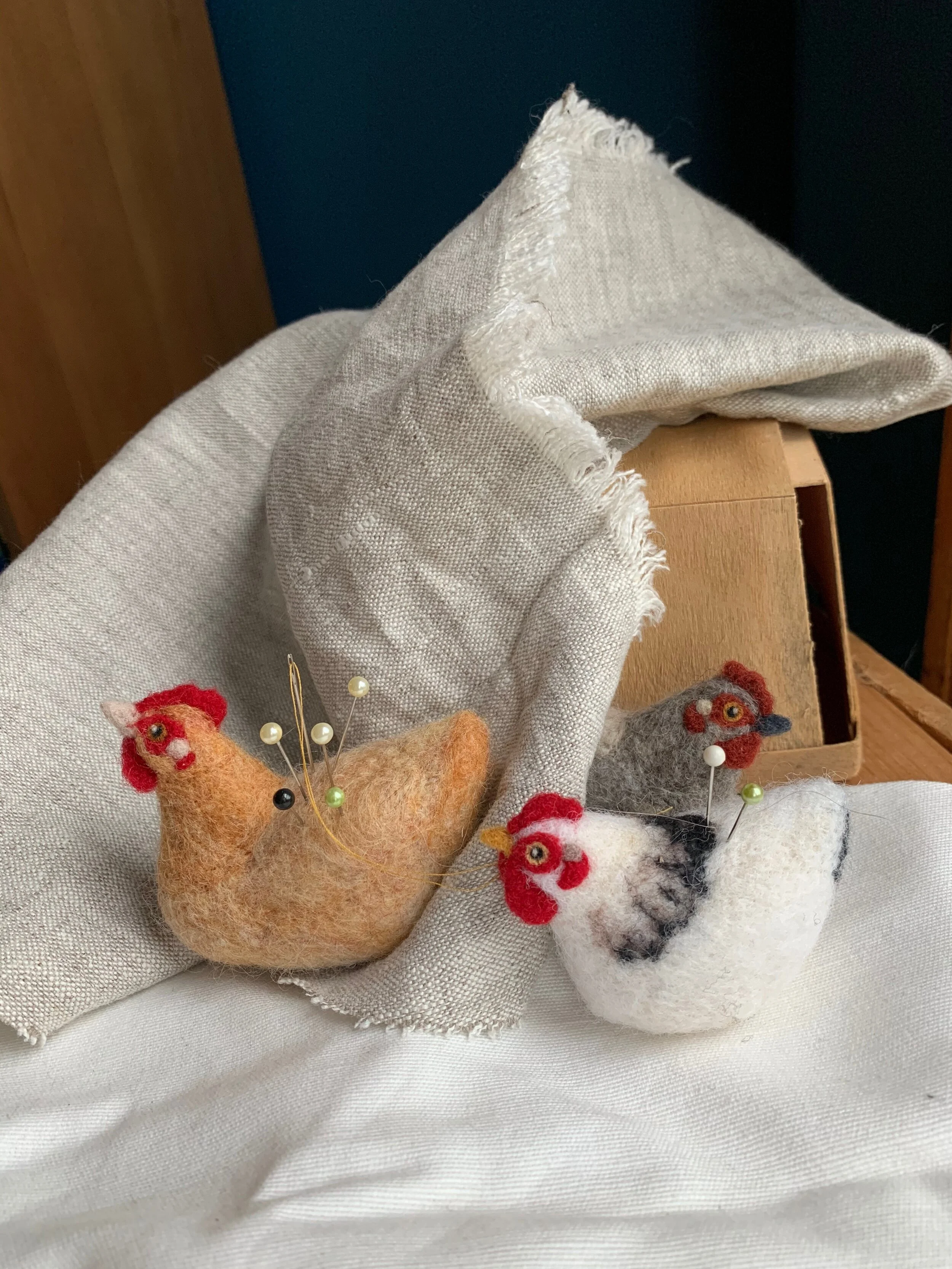 schedule — Red Cottage Fiber Studio