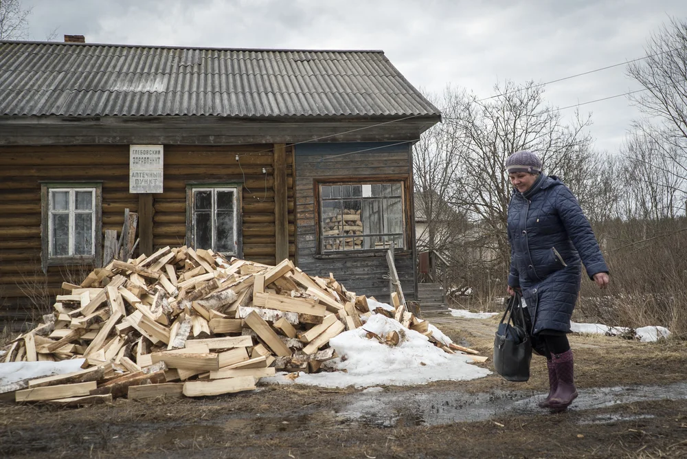 Self Isolation of a Russian Village — FOTODEMIC