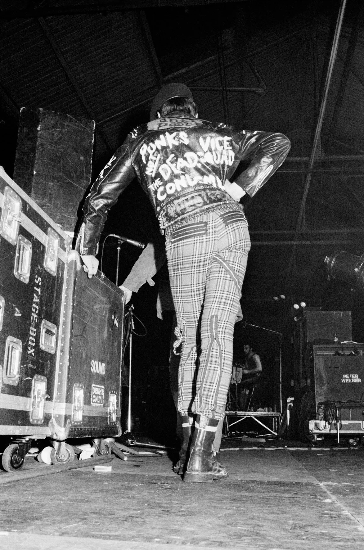 SHOP PUNK NUGGETS — ADDICT Galerie