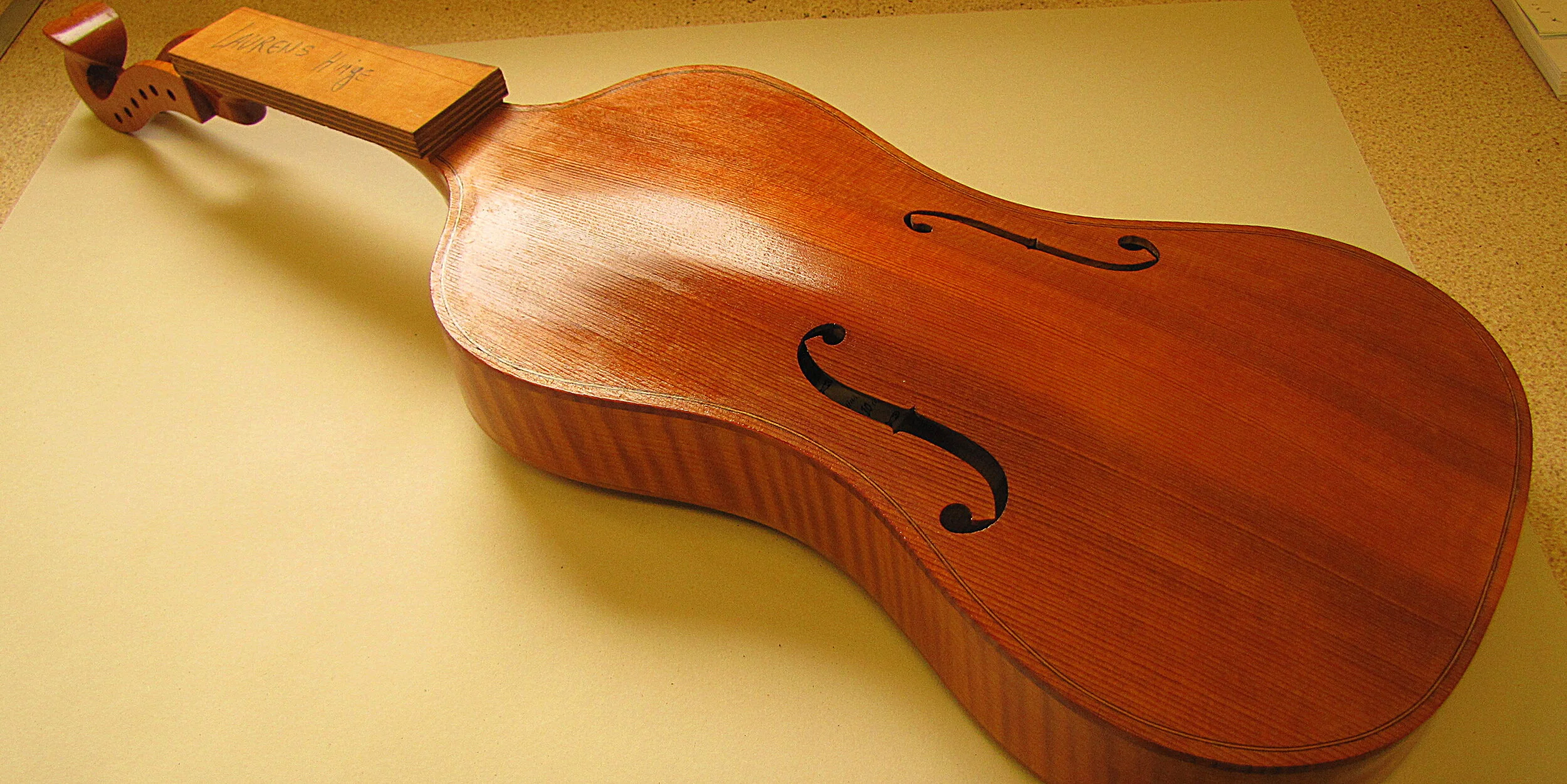 Understanding Violin Varnish: Materials, Techniques, and Their Impact ...