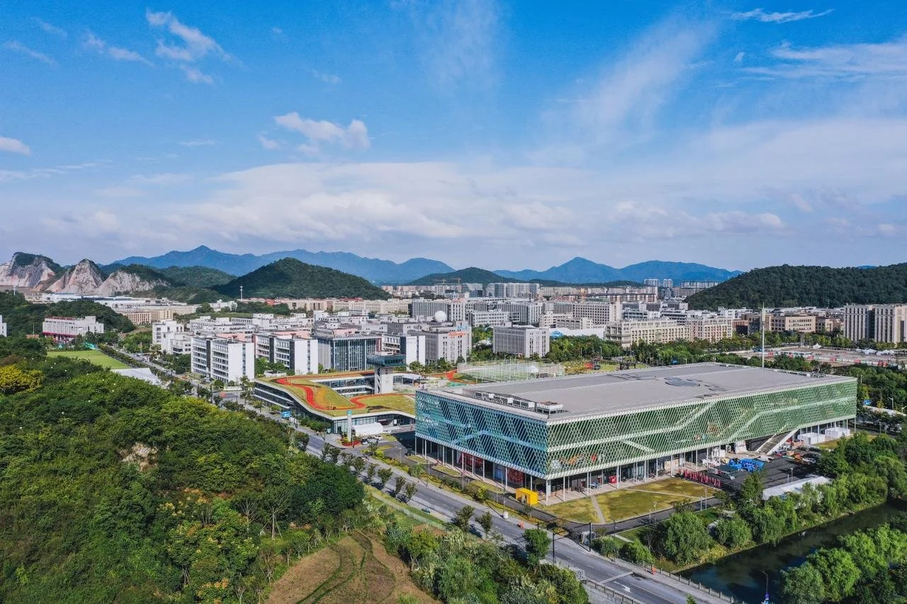 Alibaba Cuts Carbon Footprint by 620,000t With Use Of Renewables — GREENEXT