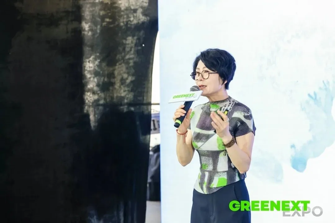 GREENEXT's founder Dr. Zheng Hong joins the 2025 Redress Design Award ...