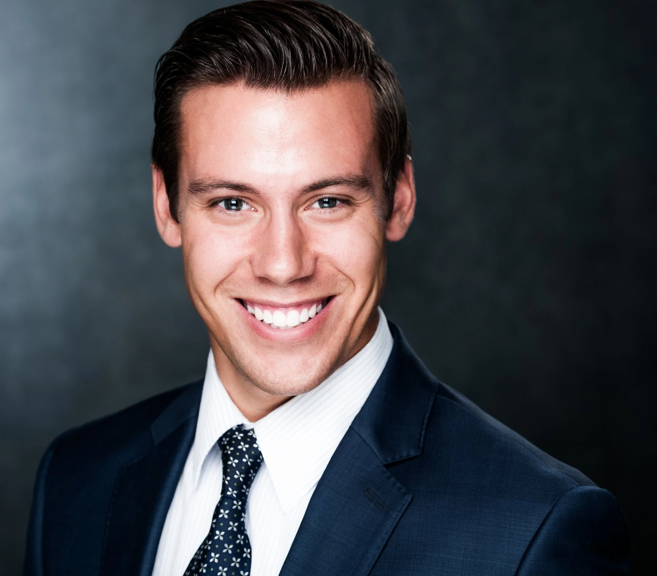 Zachary Banas — Commonwealth Financial Group