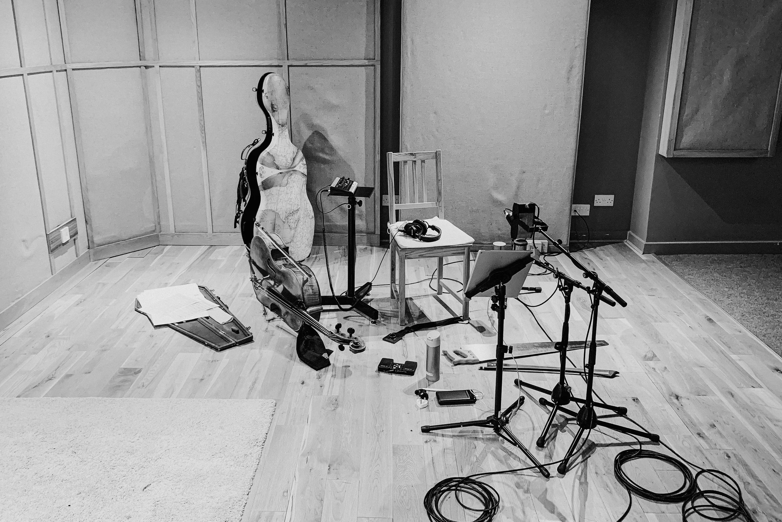 Gallery 3 — Su-a Lee