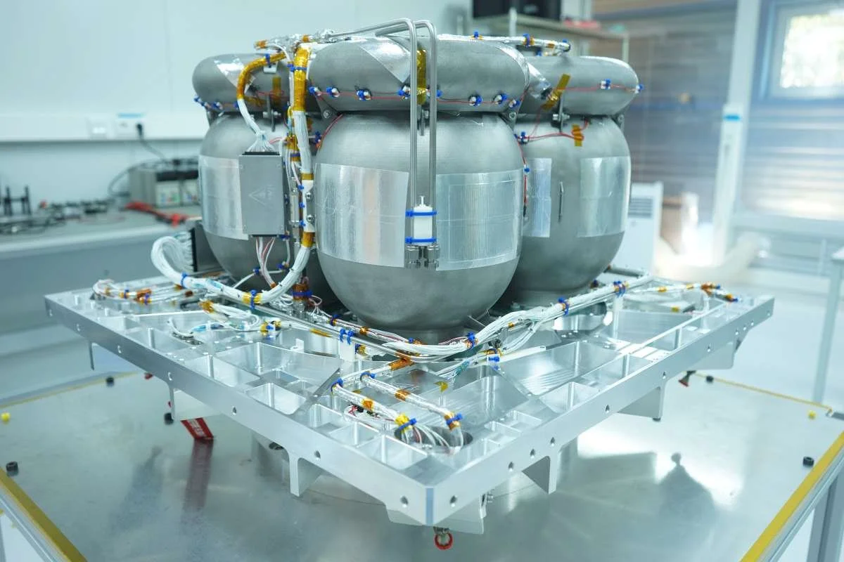 Spacecraft Propulsion Systems