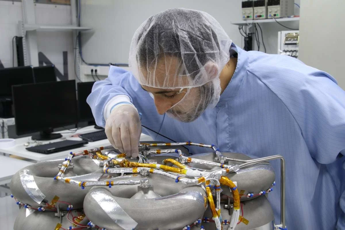 High-performance satellite propulsion — Dawn Aerospace