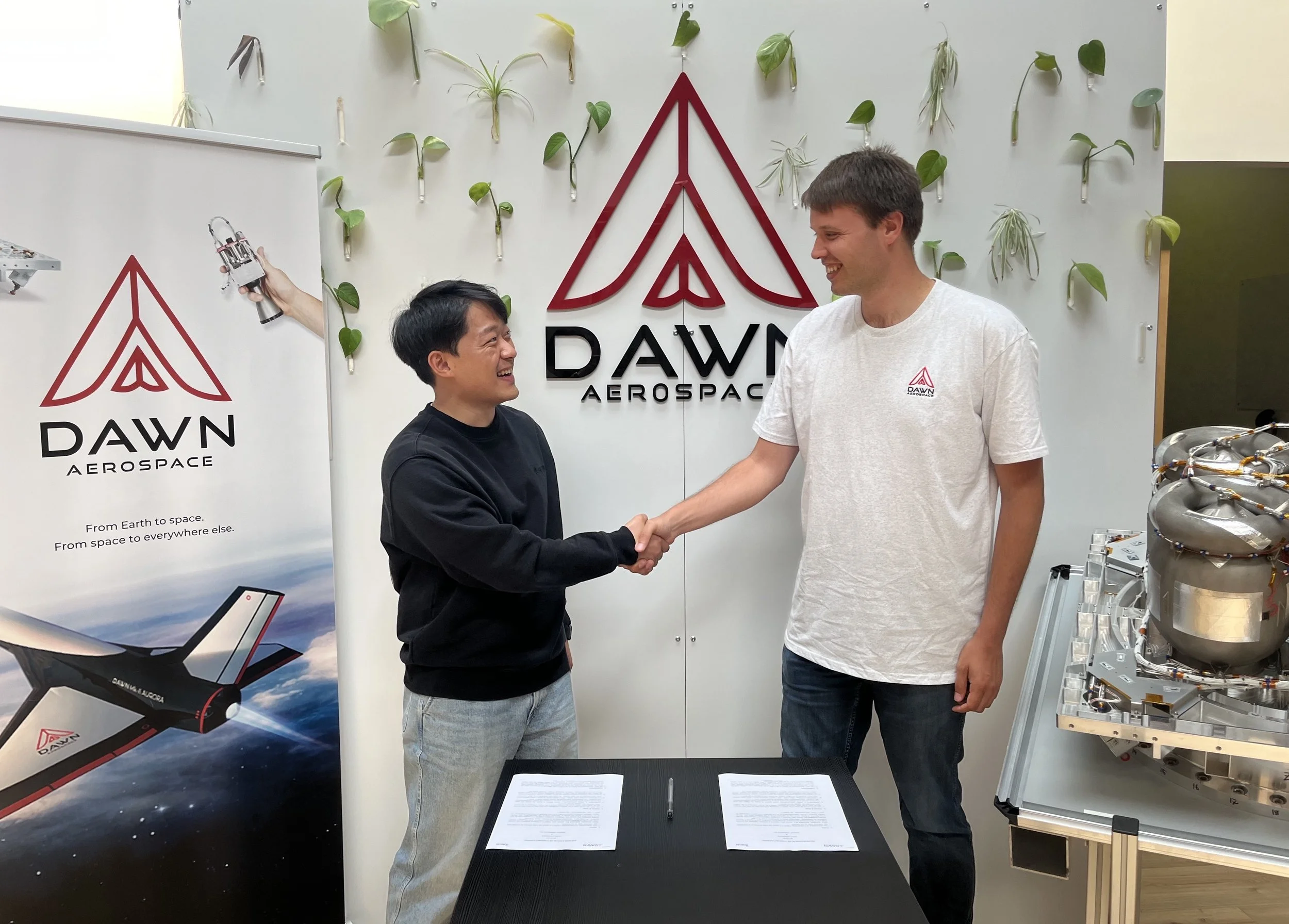 Dawn Aerospace Partners with Perigee Aerospace to Jointly Develop ...