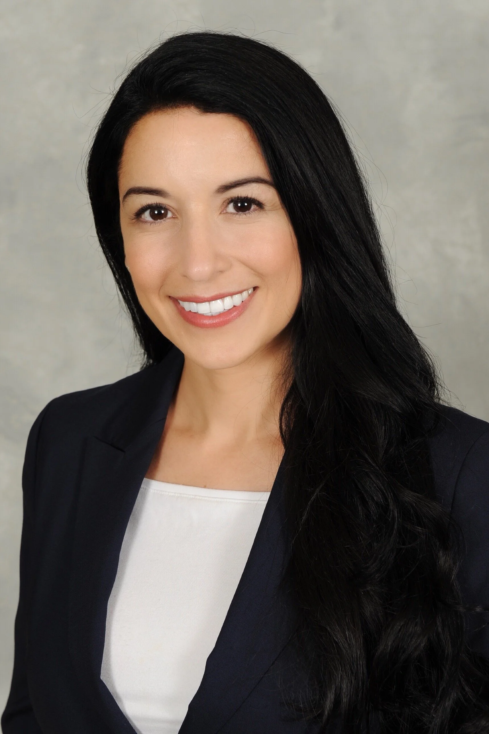 Dr. Maria Espinola