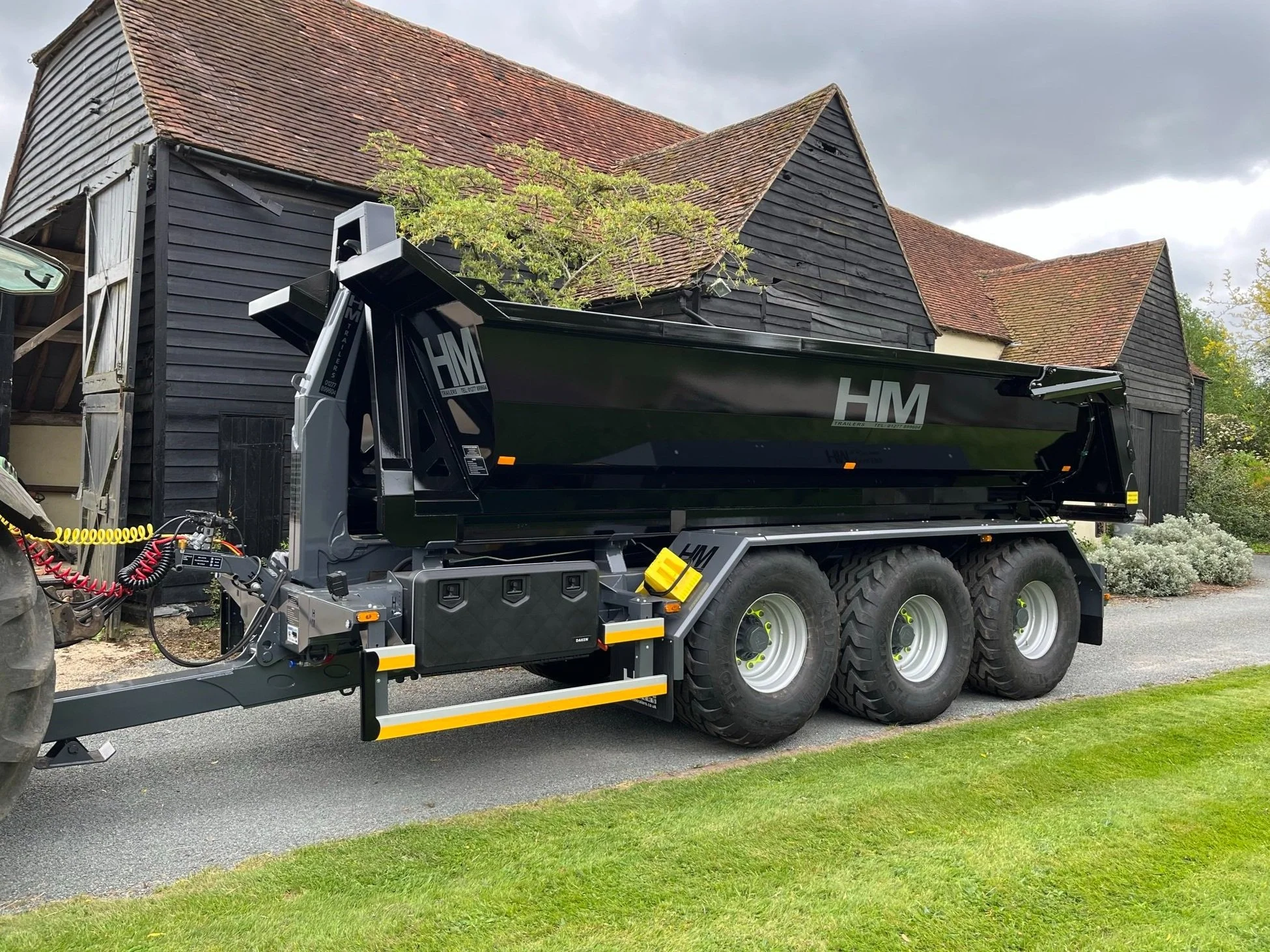 HOOKLIFT BINS — HM Trailers