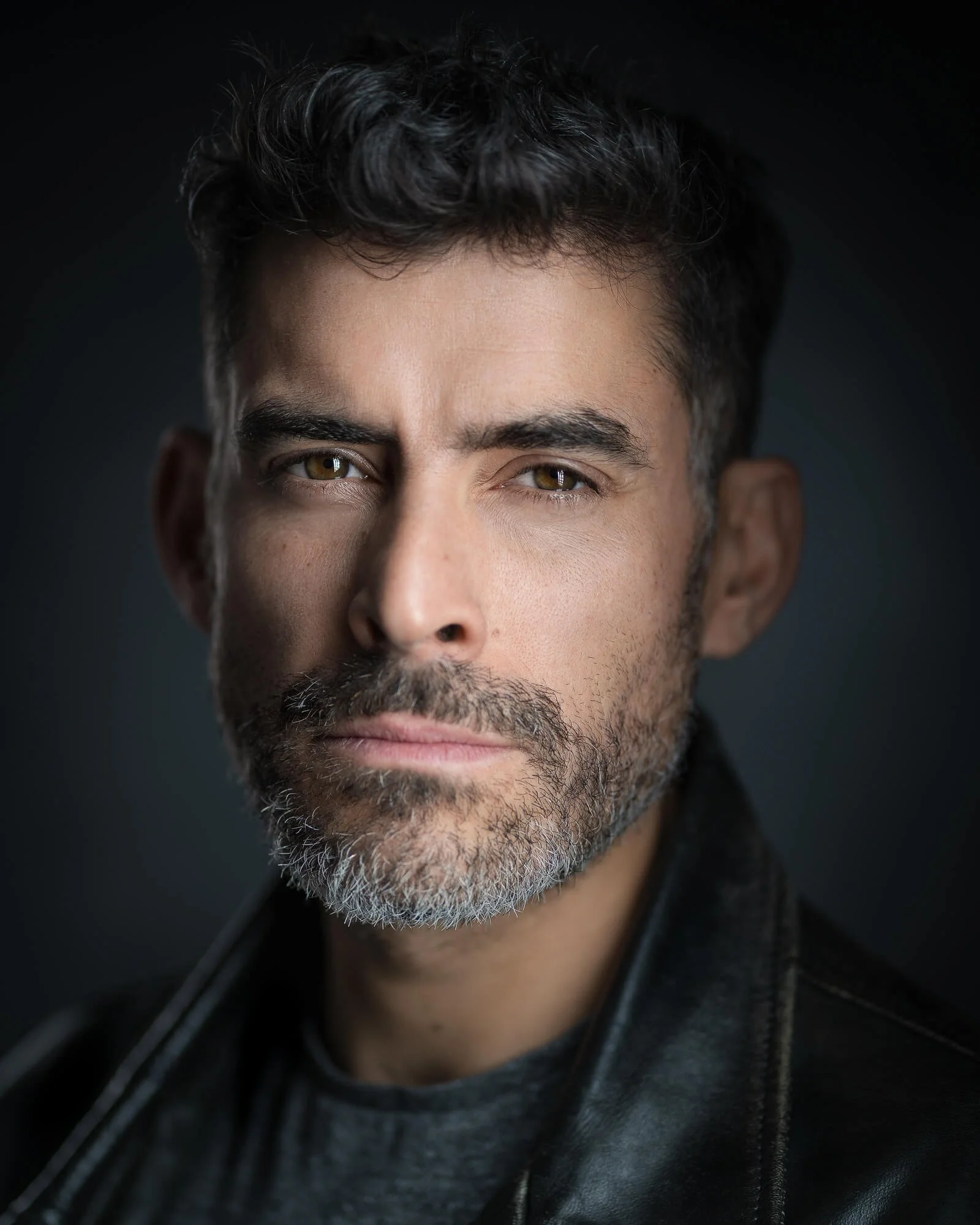Toby Osmond actor headshot London | Headshot Photography | London