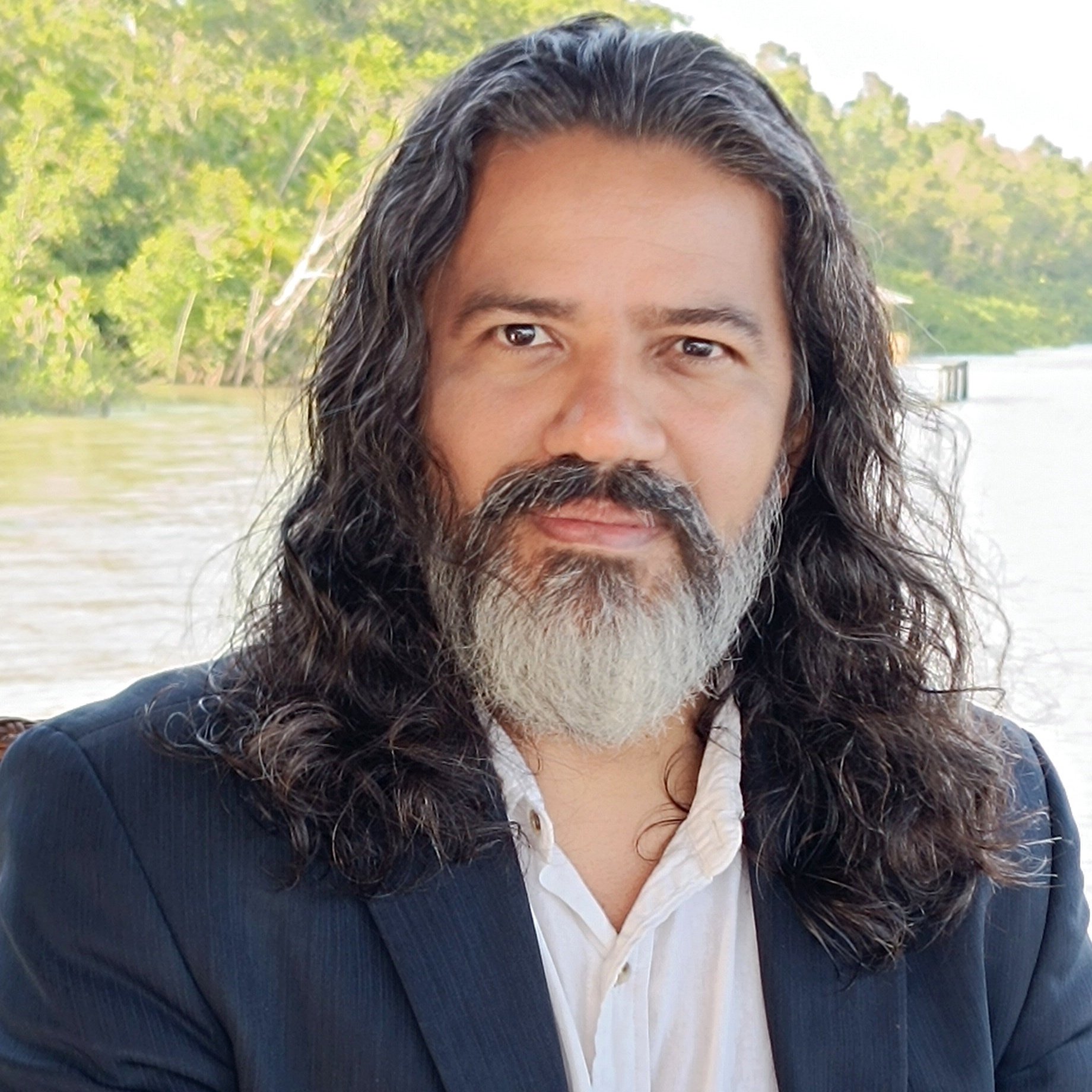 Jader Gama — Tierra Común