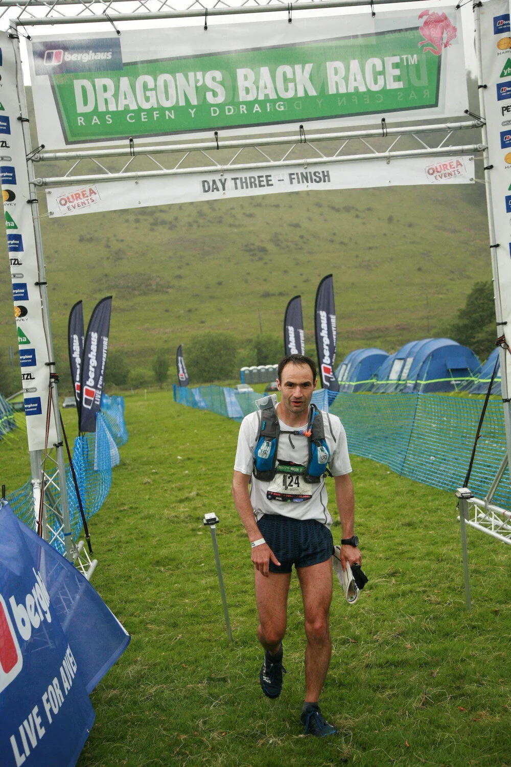 Room for a little one? By Jim Mann — Dragon's Back Race®