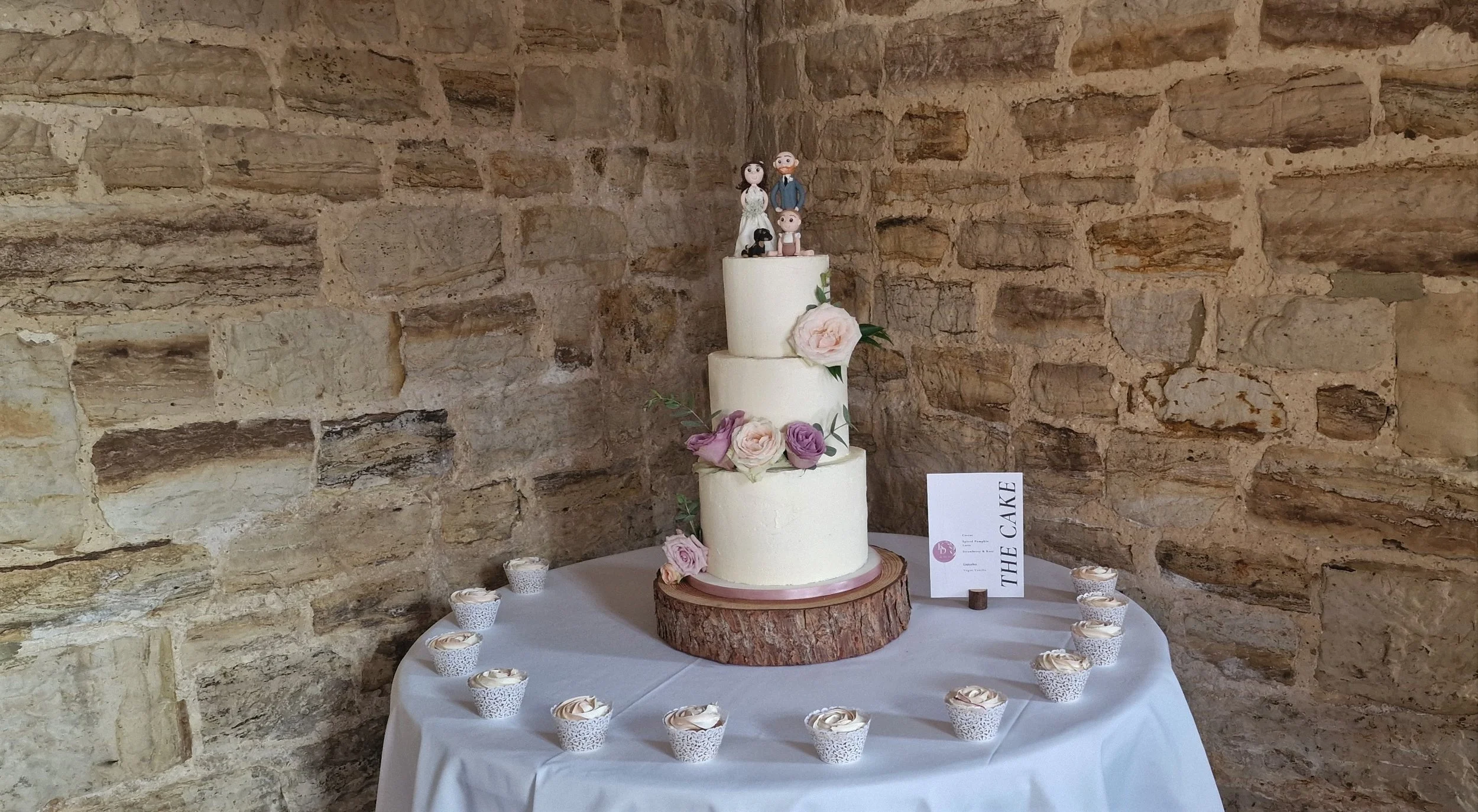 GALLERY — Sugar and Spiced Cakes