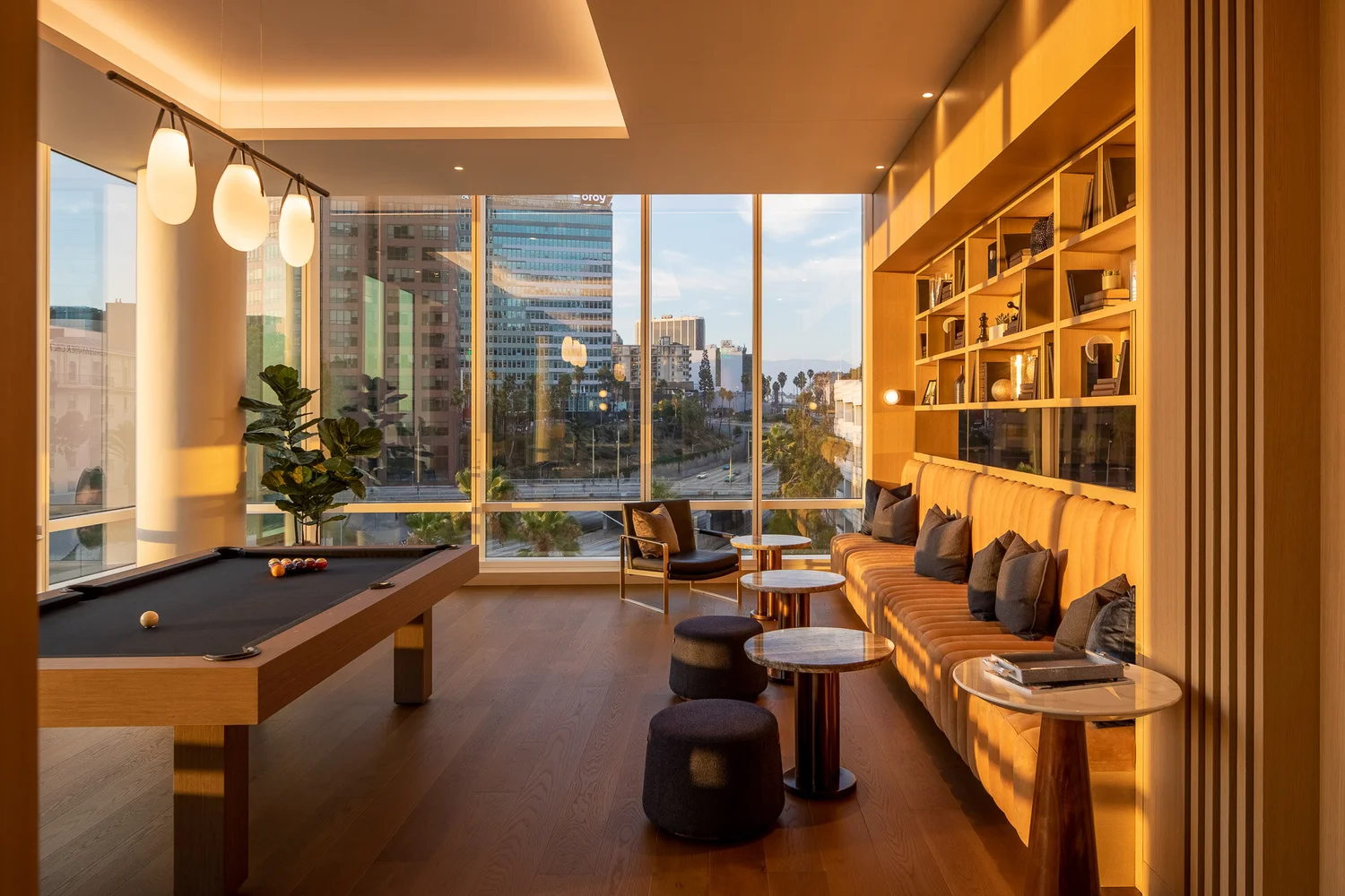 Architecture and Interiors, Luxury Apartments - Thea at Metropolis ...