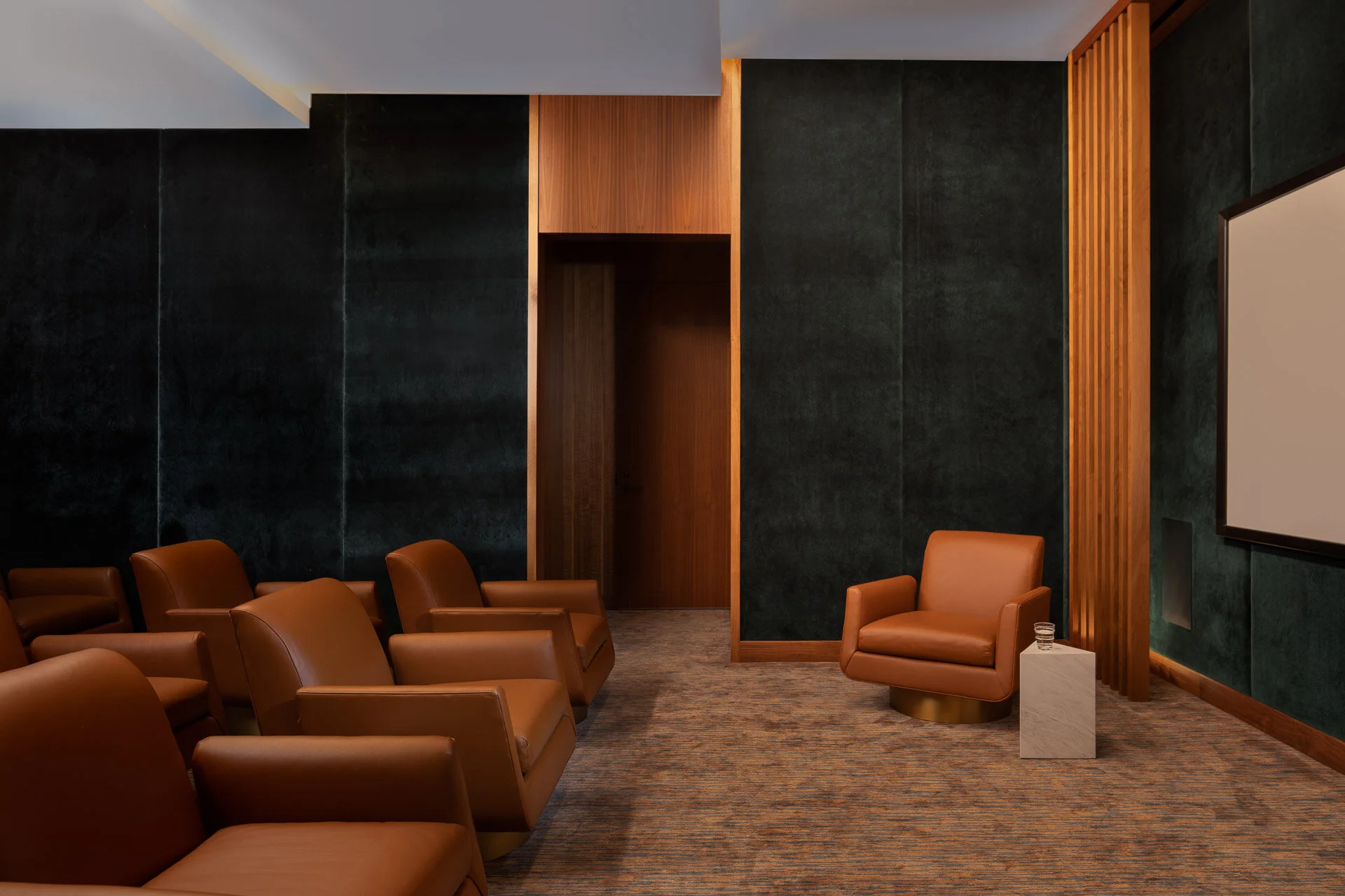 Architecture and Interiors, Luxury Apartments - Thea at Metropolis ...