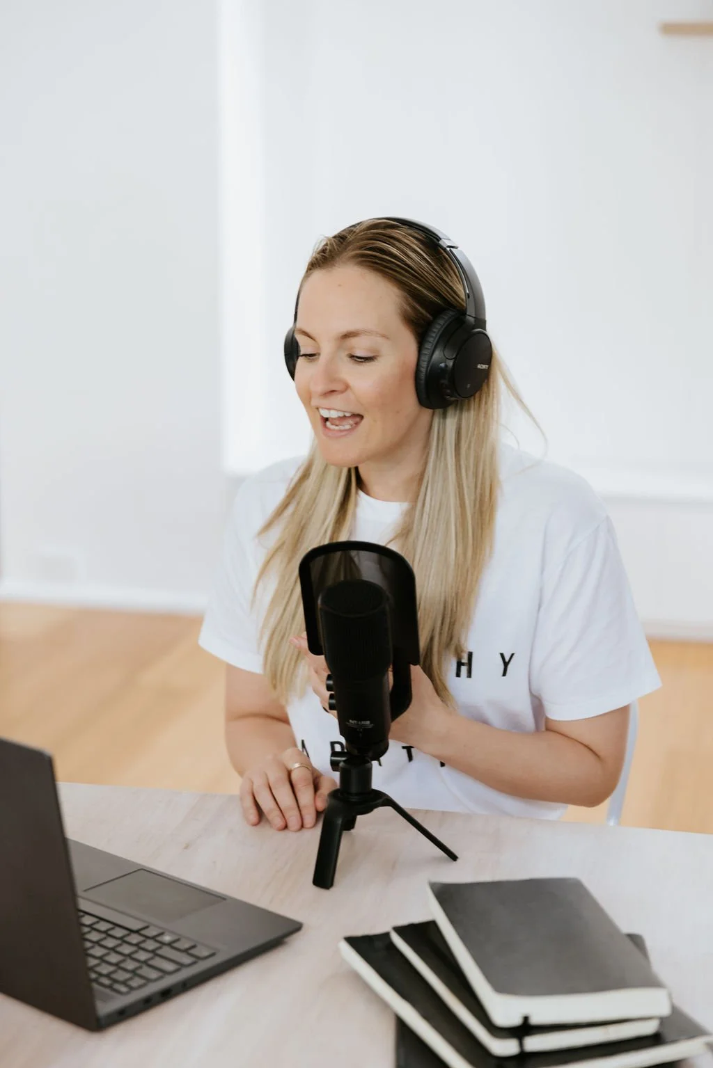 Kim Kerton // Good Side of the Bed - Podcast advisory for brands