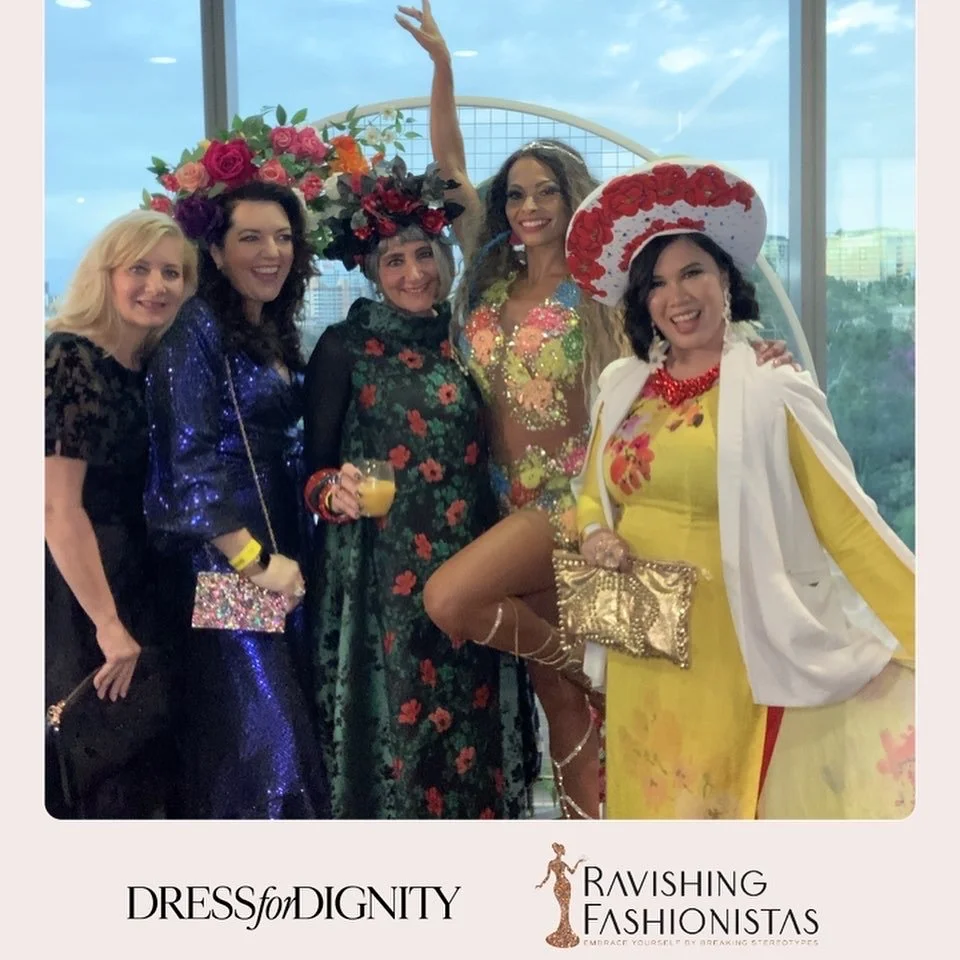 Ravishing Fashionistas — Suzanne Dang