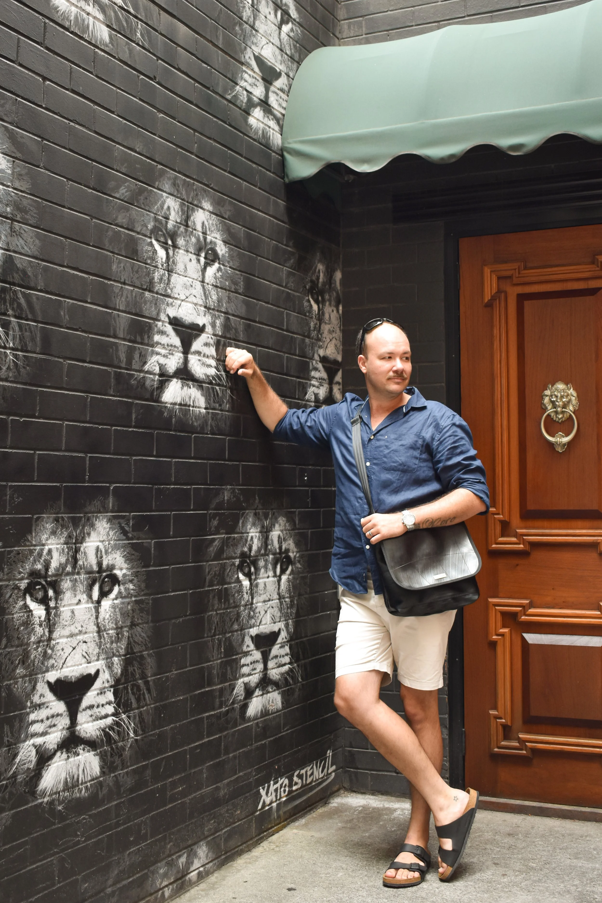 INTERVIEW with Sarah Textor || Clive Street — Suzanne Dang