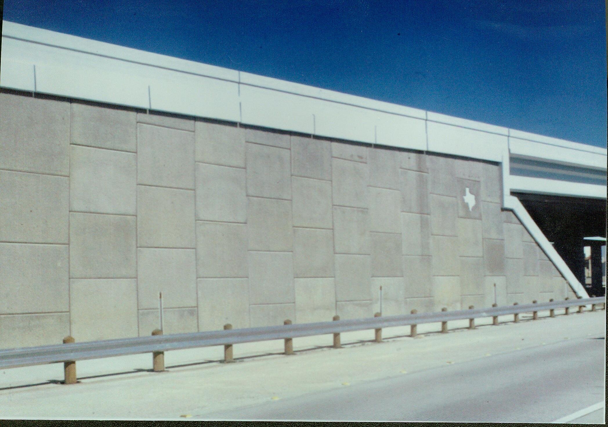 Highway Retaining Walls — Speed Fab-Crete