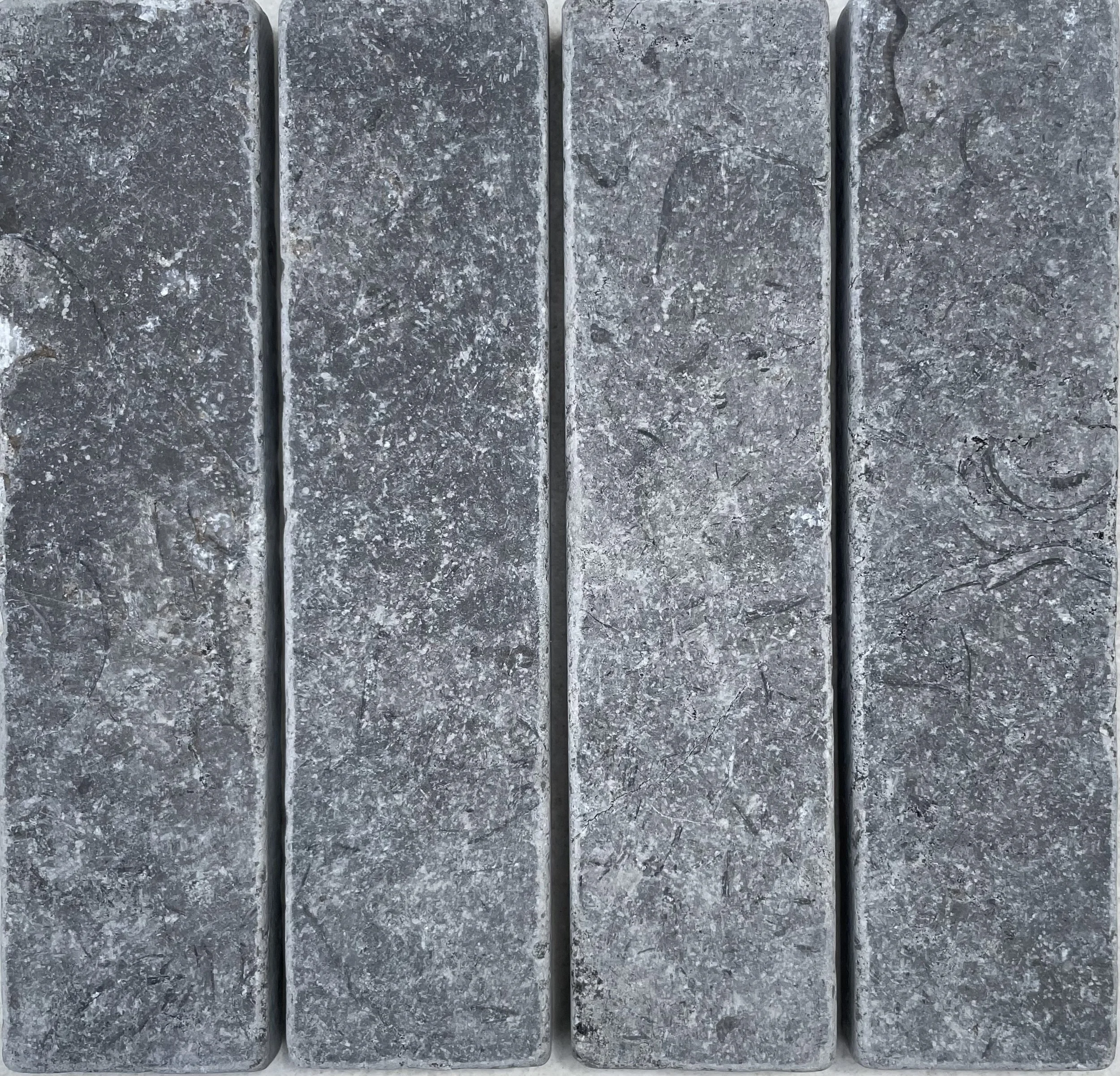 Sunny Limestone Finger Cobble - Stone Collective