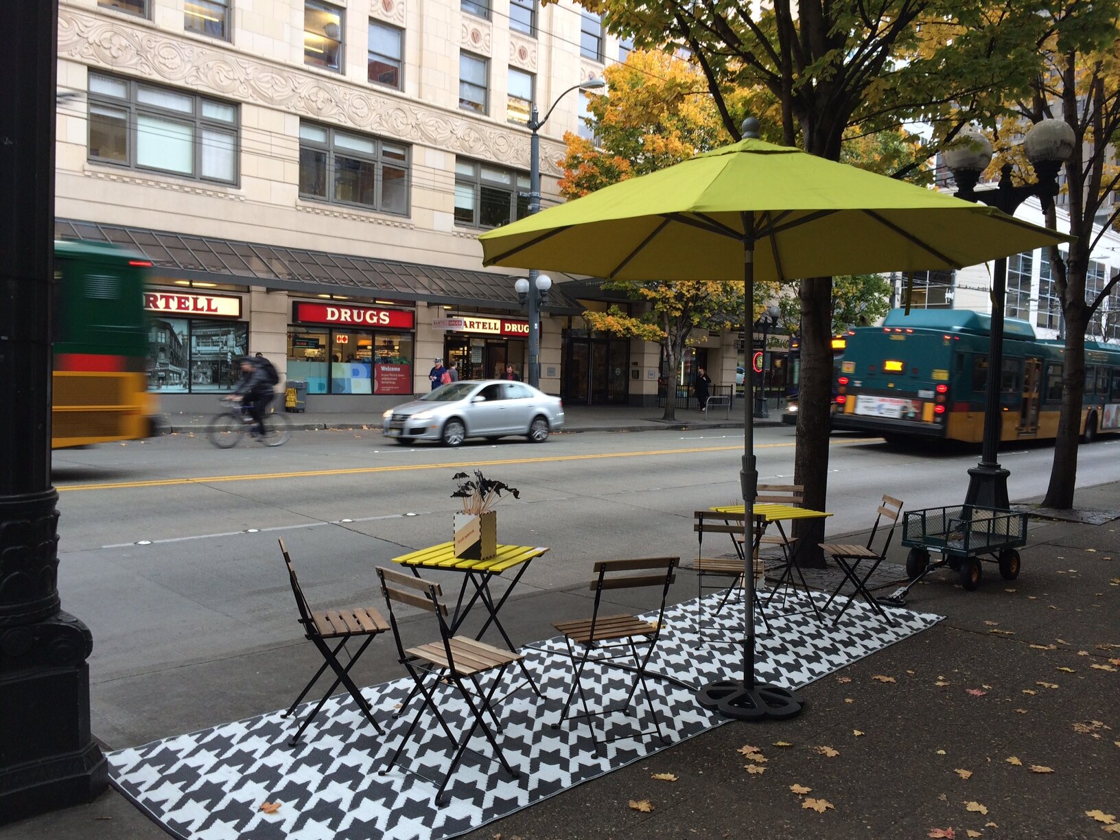 Traveling Street Lounge — Framework