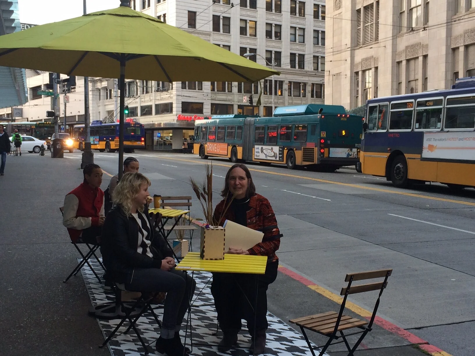 Traveling Street Lounge — Framework