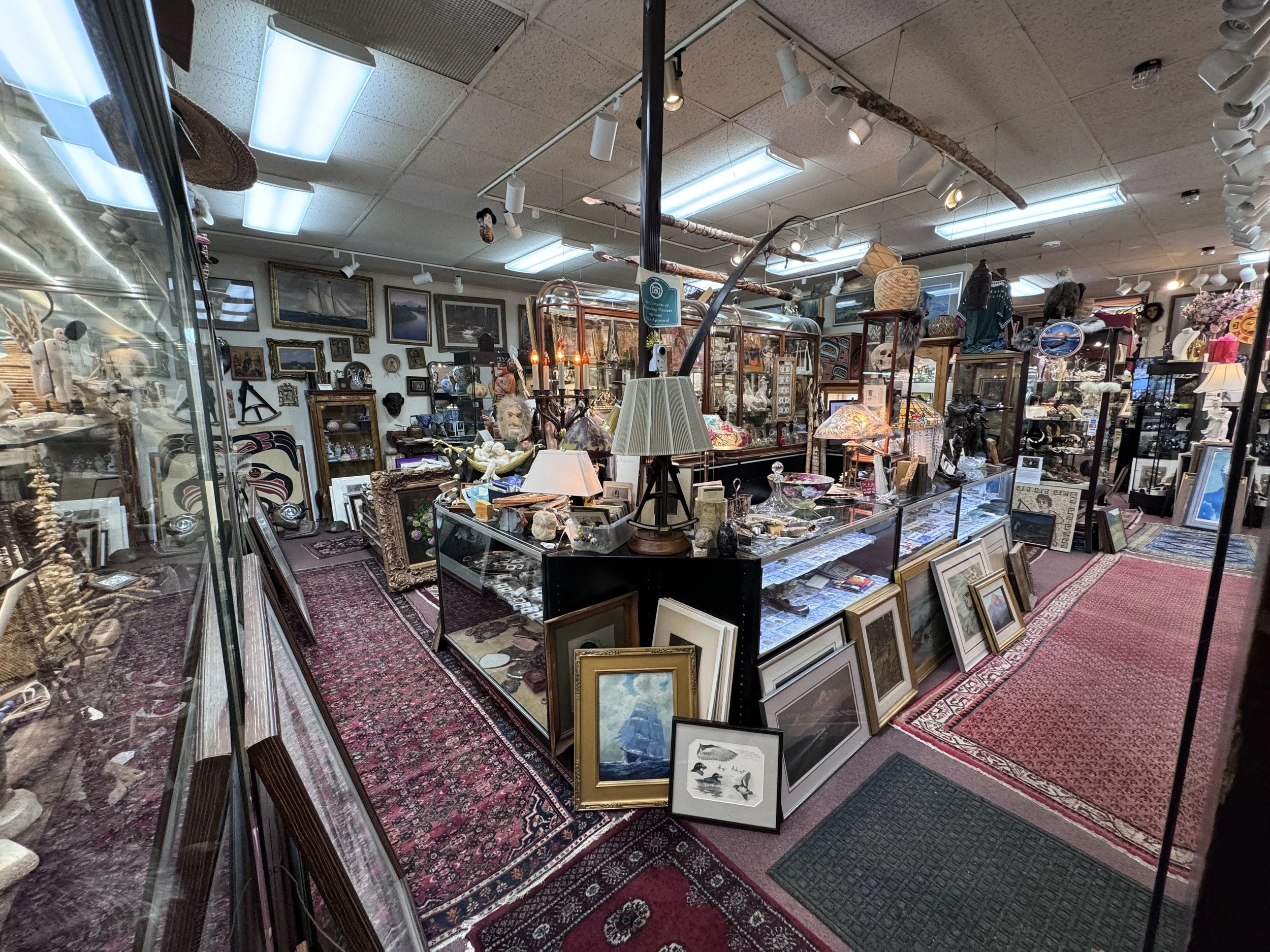 The Antique Gallery. Alaskan Antiques and Artwork. Diamonds & Jewerly