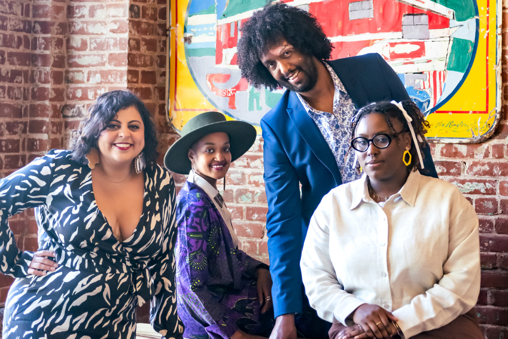 Toronto Fringe Review: They Go Low, We Go Laugh — Parton and Pearl