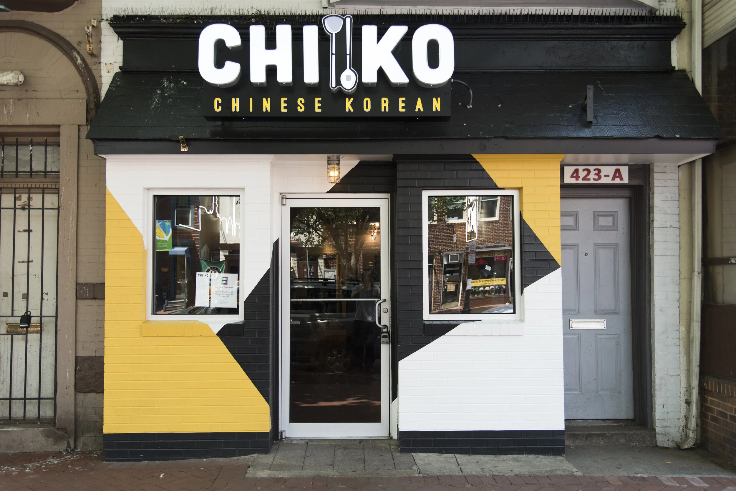 Kitchen Counter — CHIKO