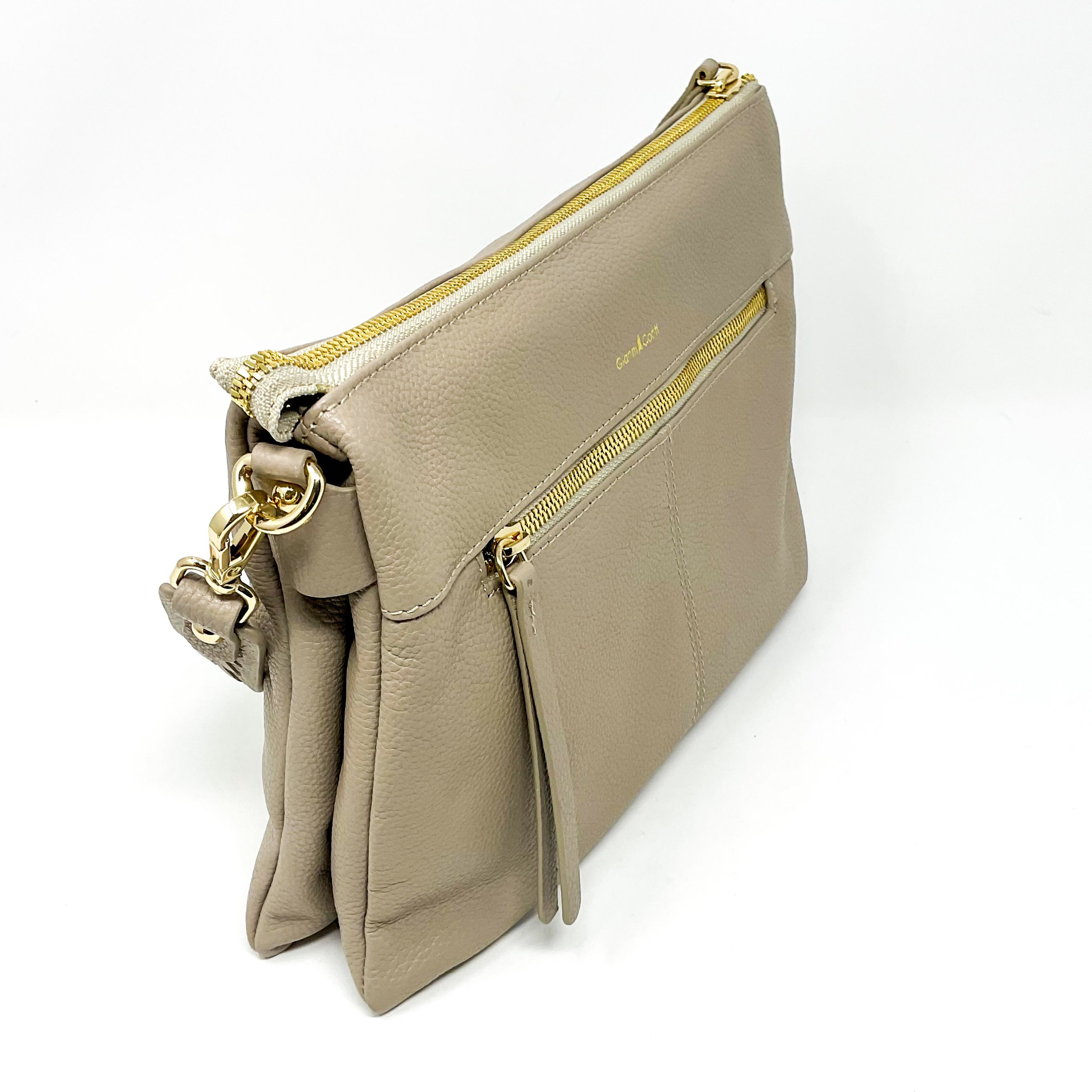 Store 2 — Poppi Italian Leather