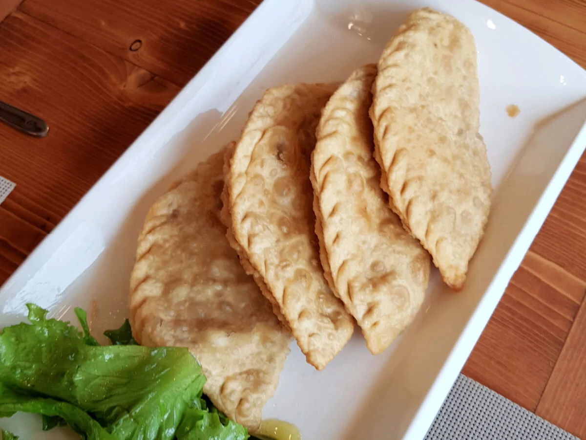 29 Traditional Foods To Try On Your Trip To Mongolia — Jenny Sandiford