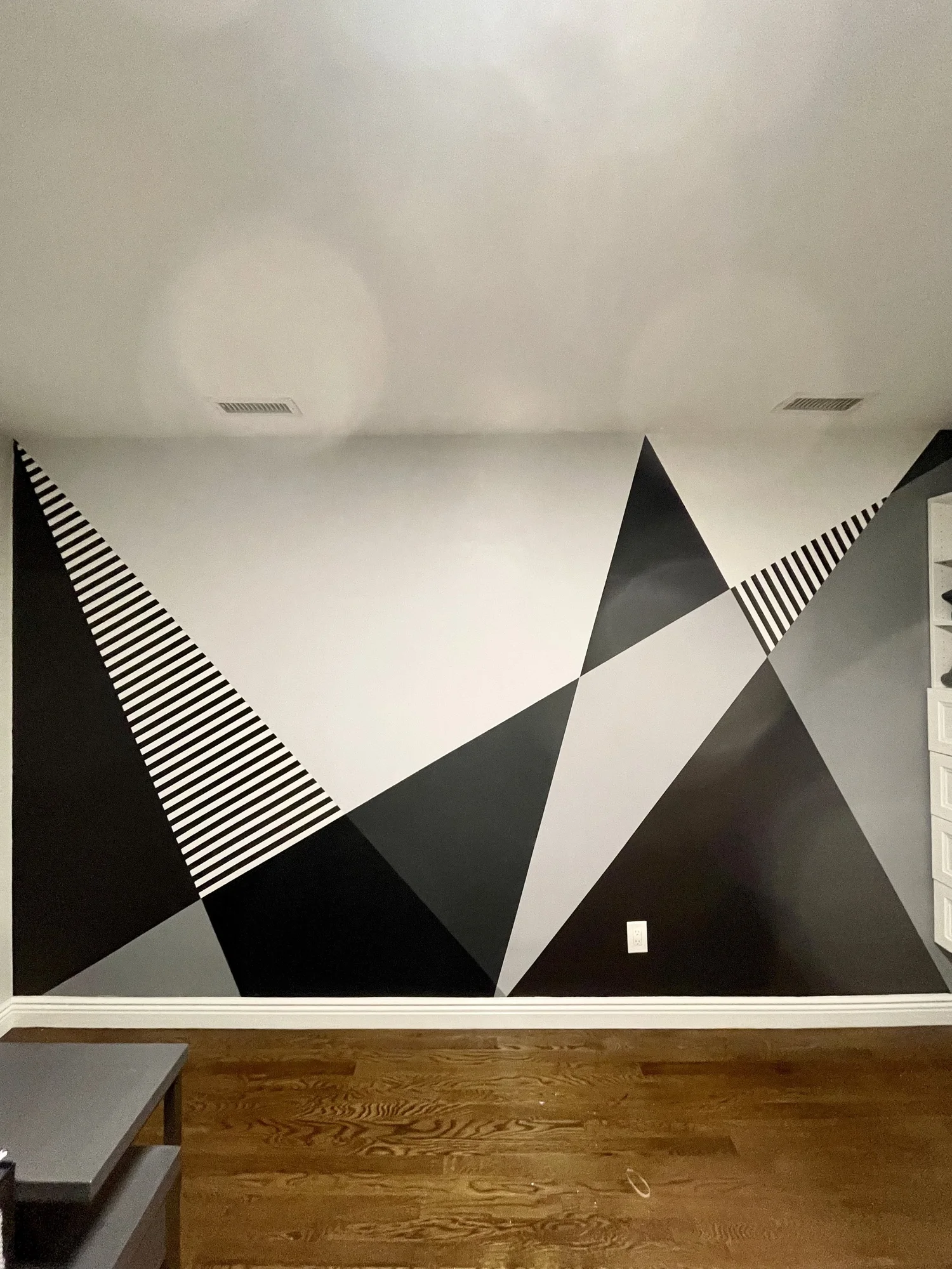 Murals - Bring color and joy into your rooms with a bright and playful ...