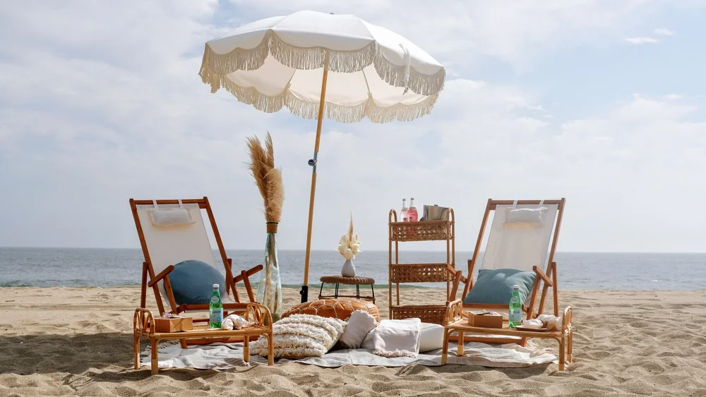 Luxury Beach Picnic Rentals — WonderTent Parties