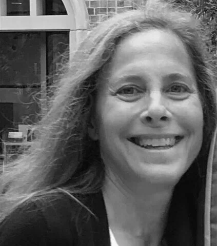 Lisa Marks's Instagram, Twitter & Facebook on IDCrawl