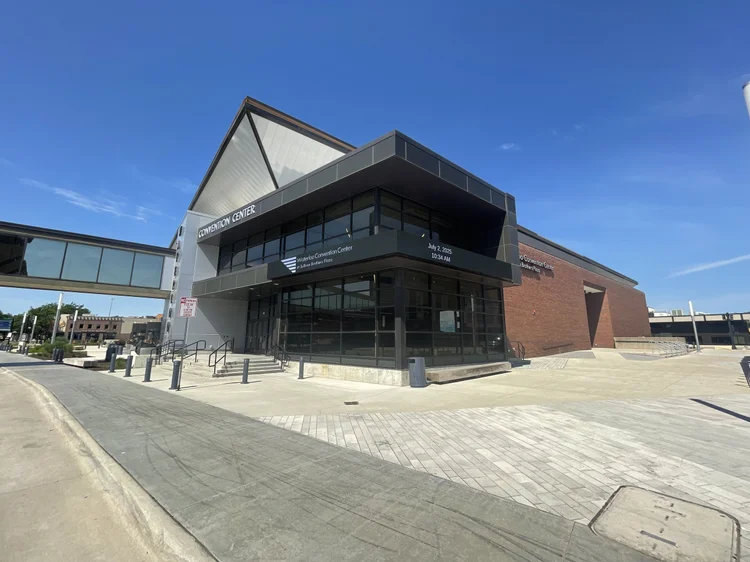 Waterloo Convention Center at Sullivan Brothers Plaza