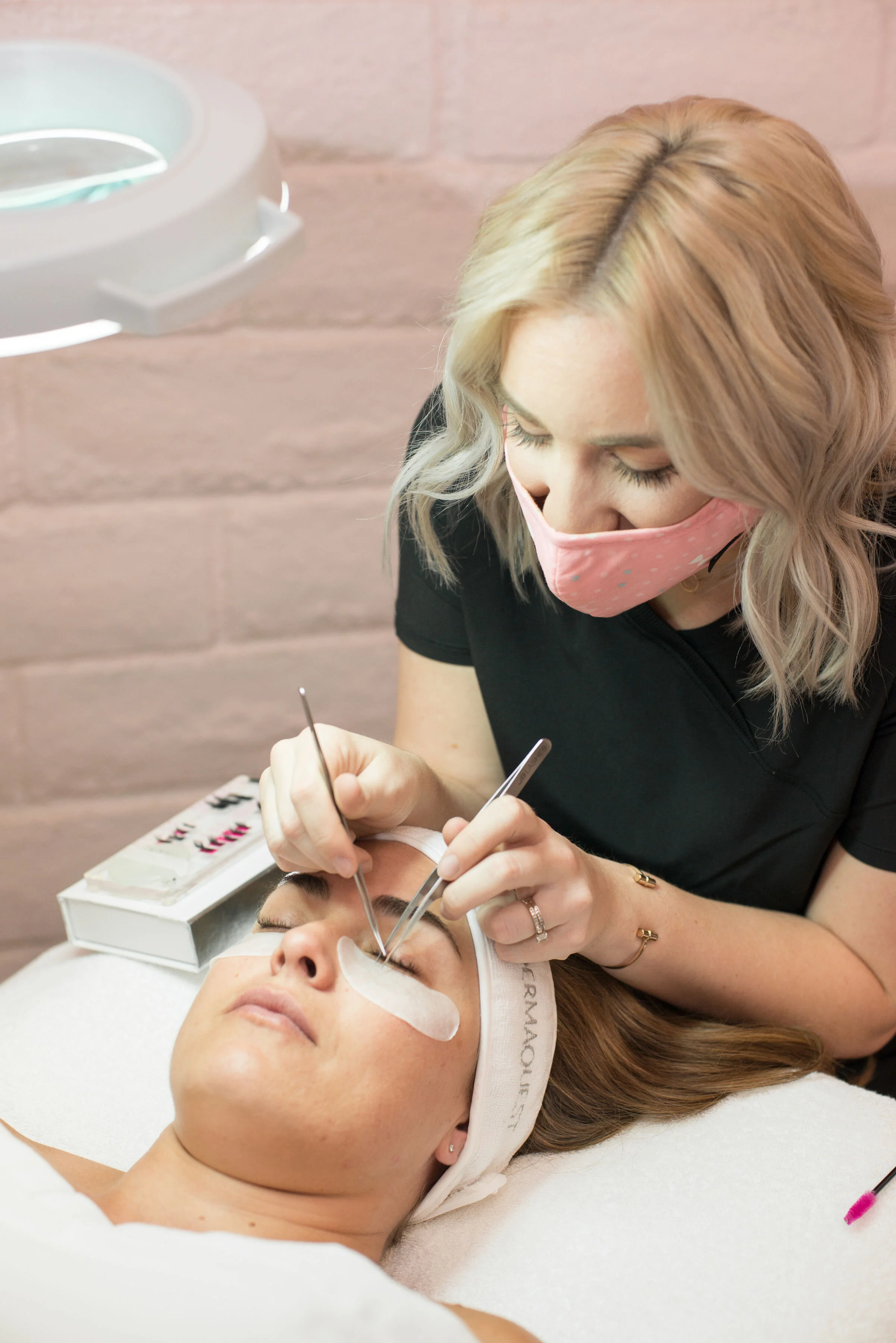 Pink Tanning & Body Spa