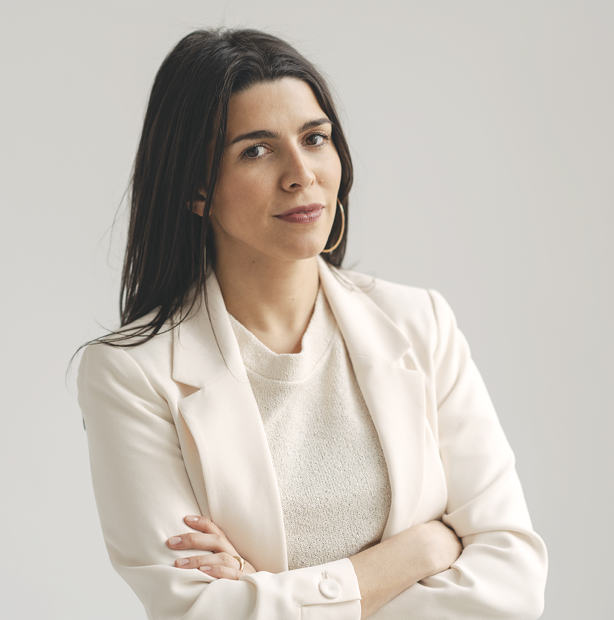 Media Bio Anais Bock — LET'S WORK MAGIC