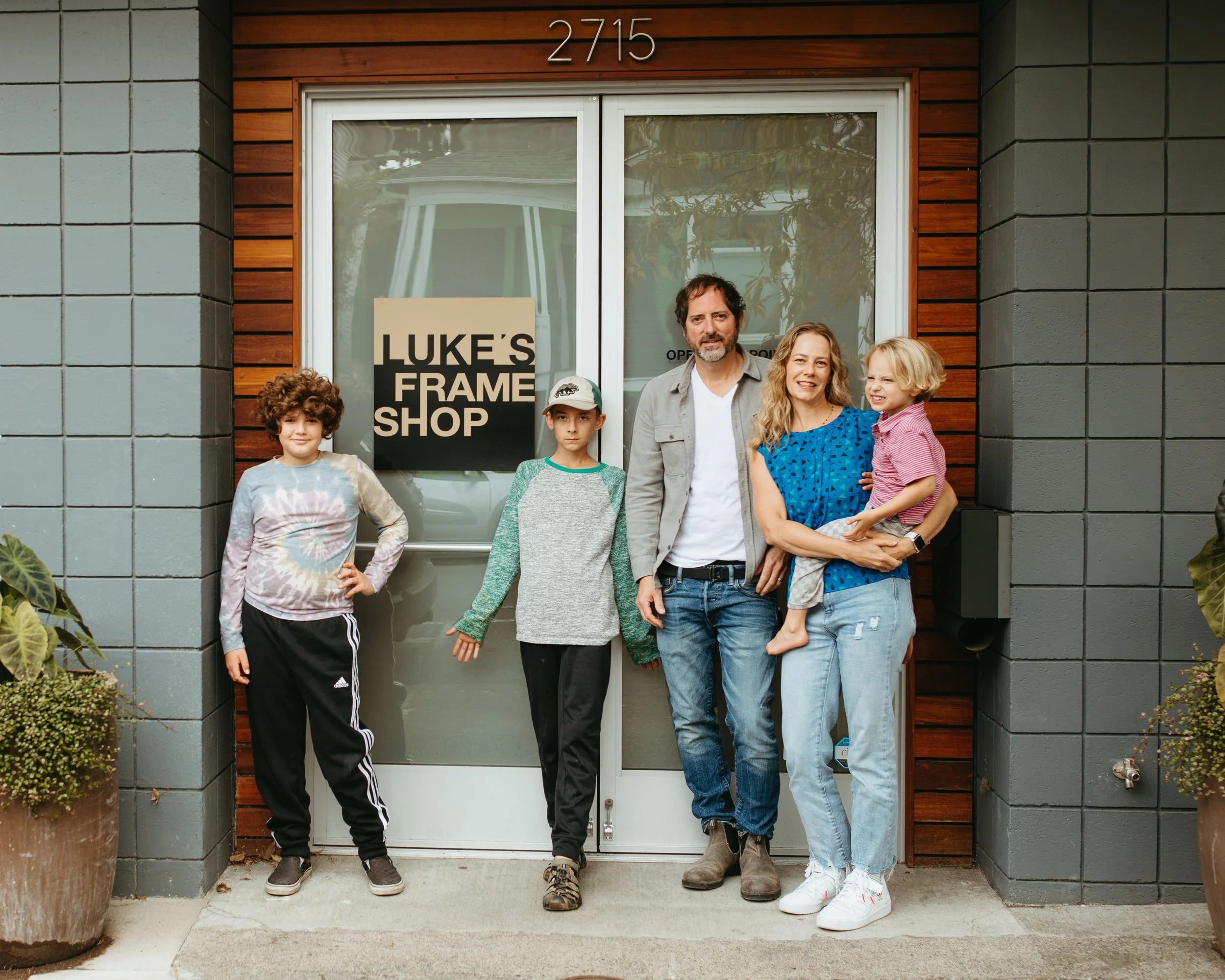 About — Luke's Frame Shop