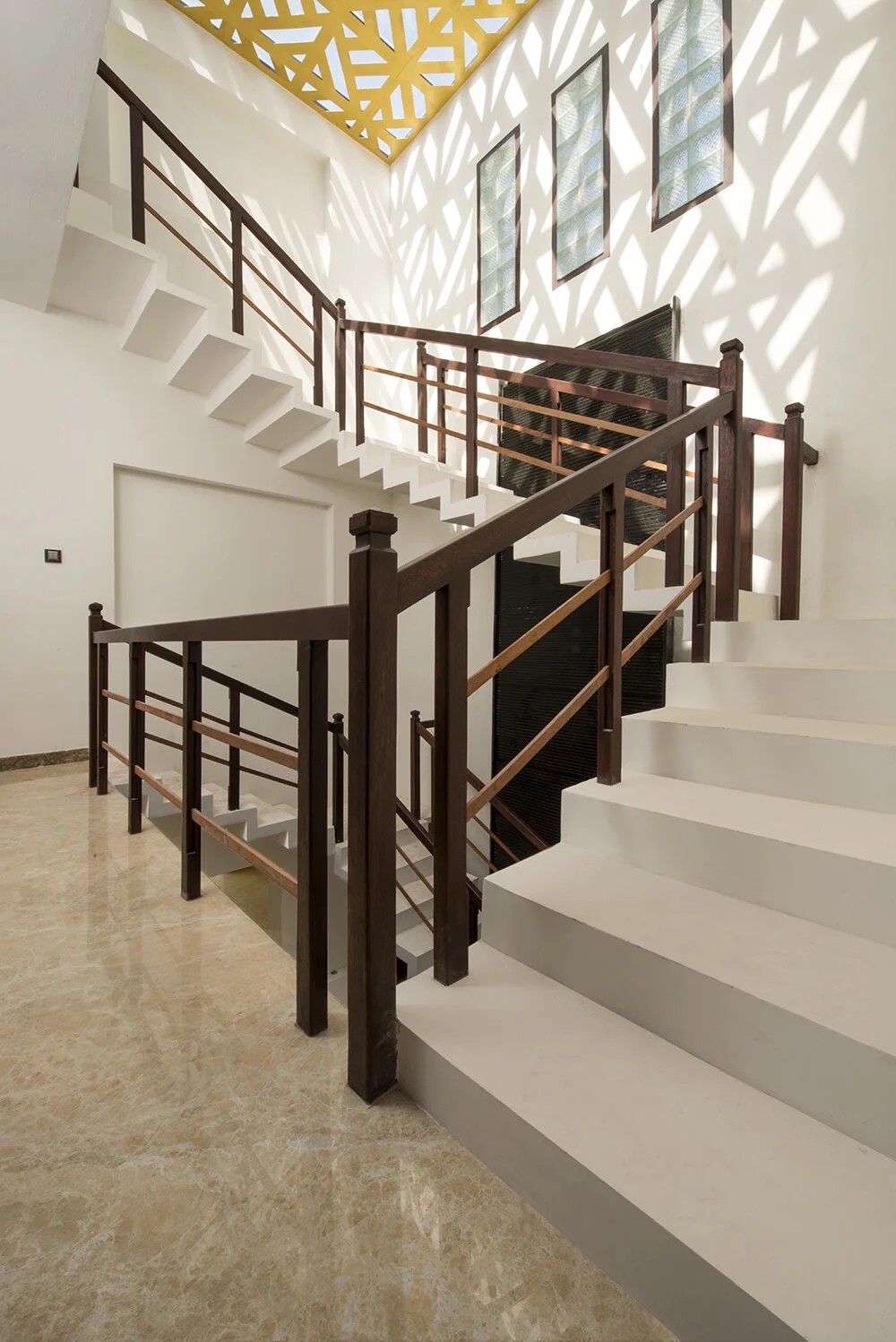 Three court house — Architecture Interspace