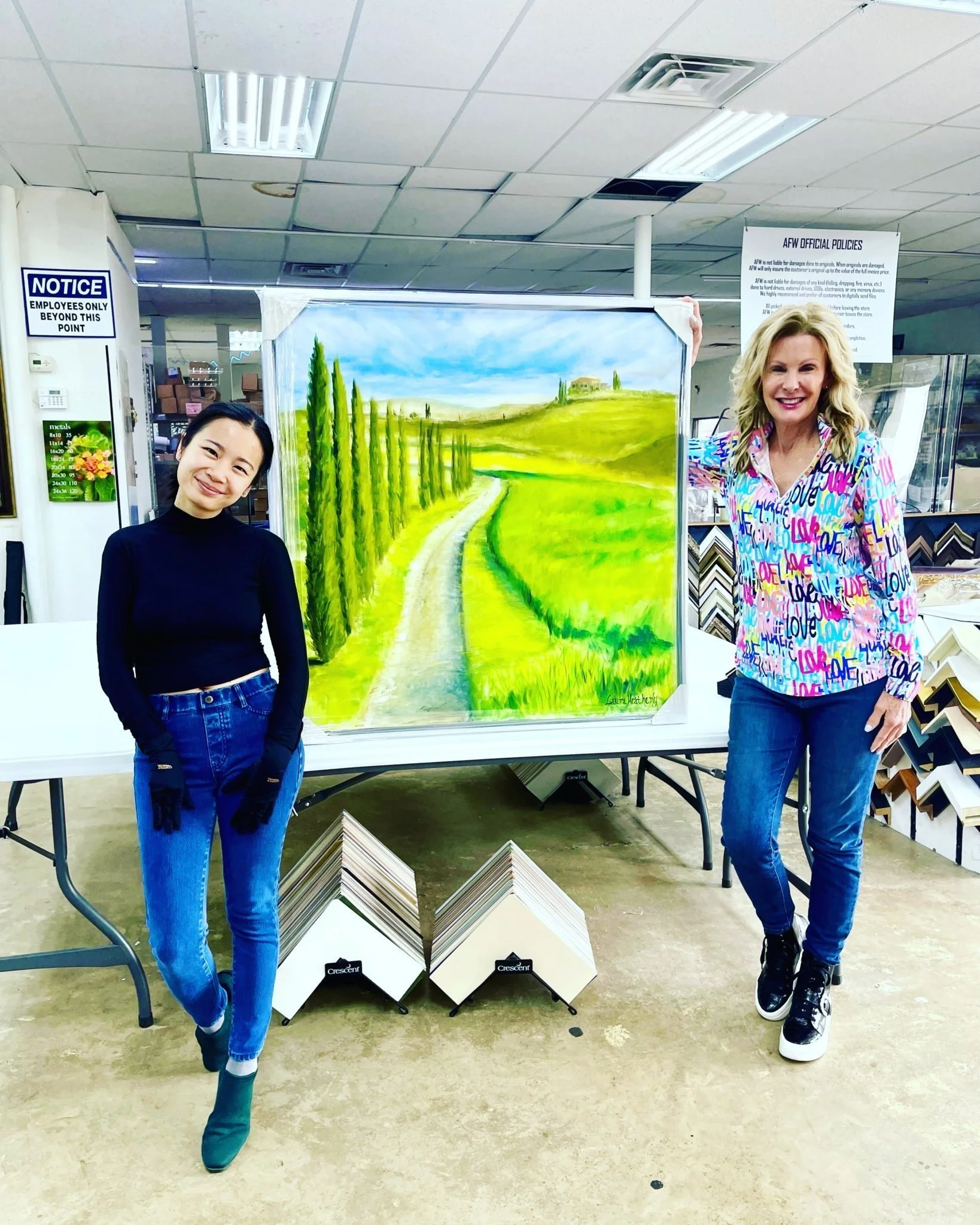 Laura Heatherly Bio — Laura Heatherly Art