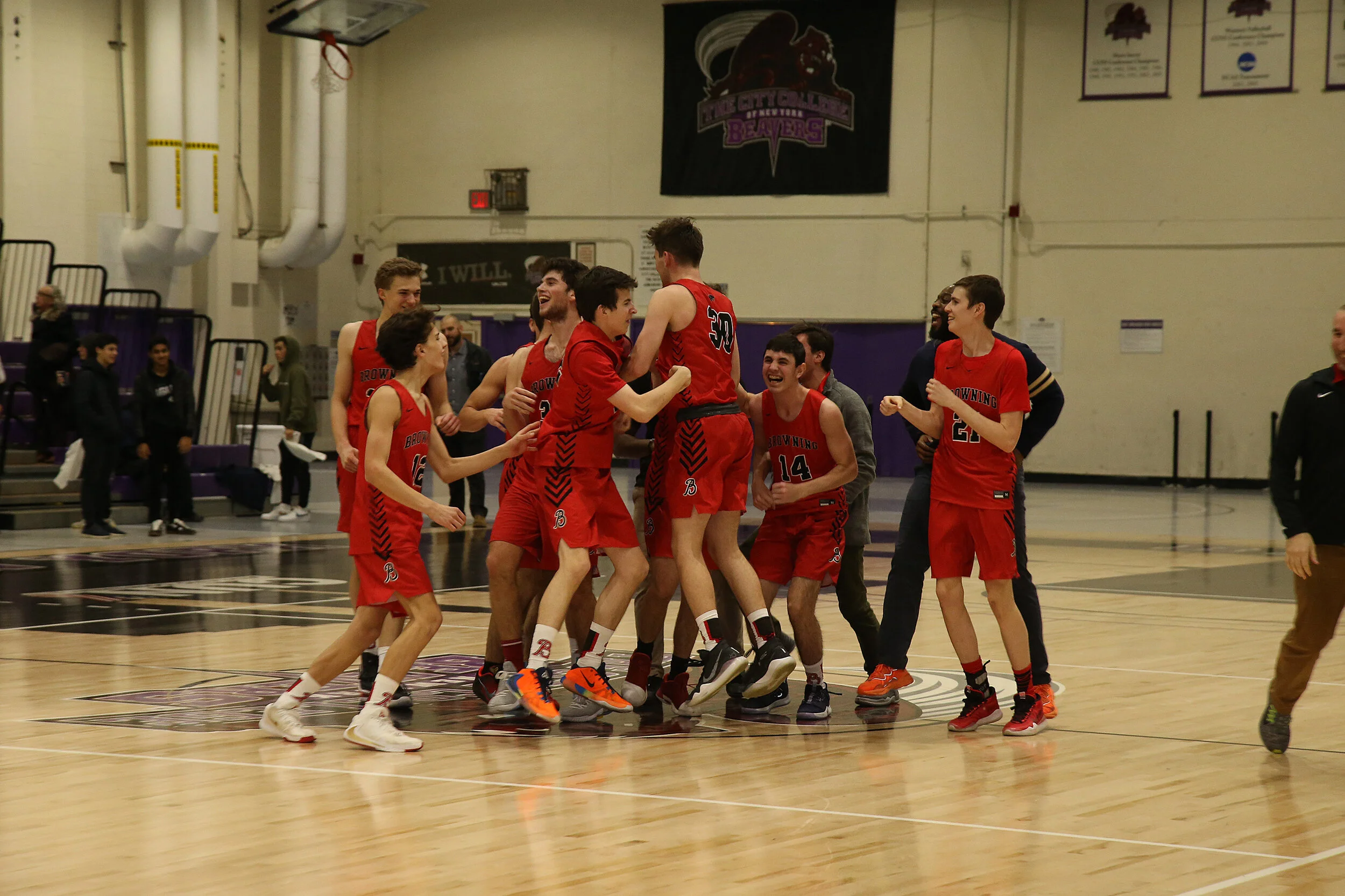 Last Second Layup Makes Panthers NYCAL Champs — Grytte